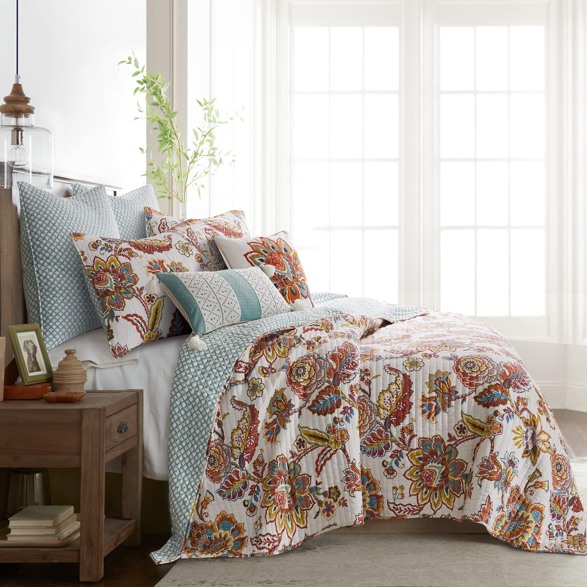 Amazon.com: Levtex Home - Bertelli Navy Quilt Set - Full/Queen Quilt ...