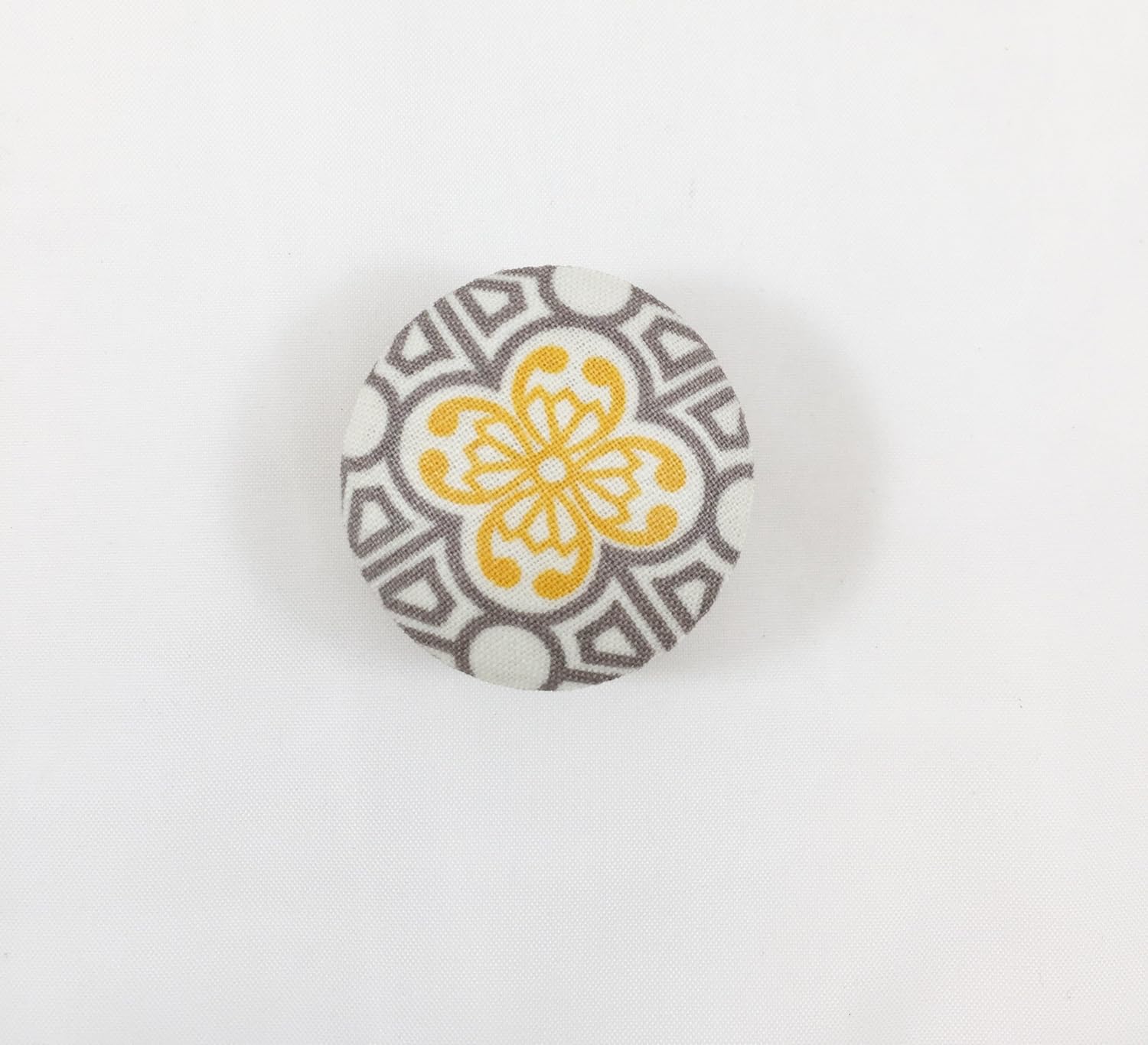Amazon.com: Yellow Flower Drawer Knob Pulls Set of 4 / Cabinet/Nursery ...