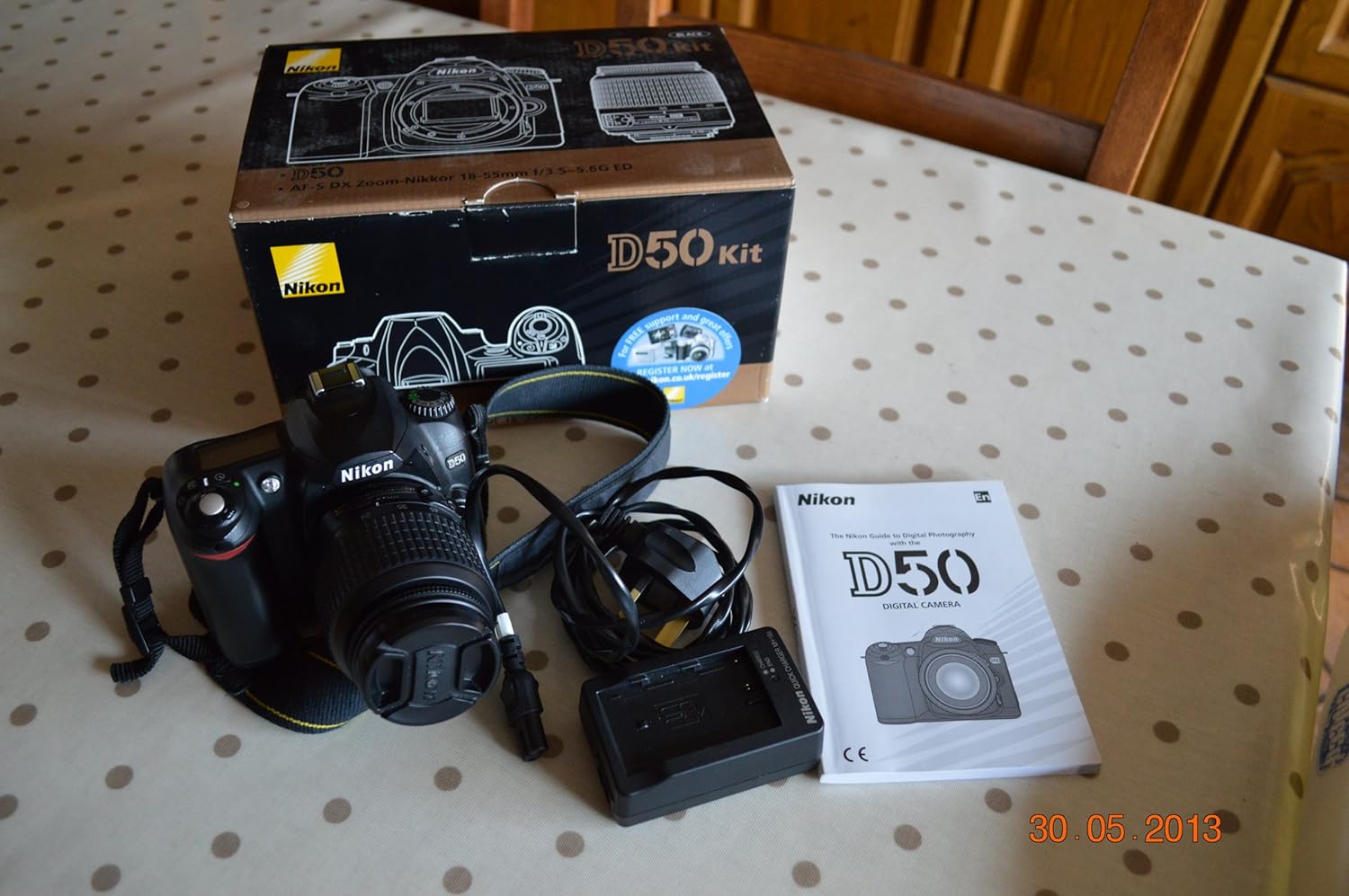 Nikon D50 Digital SLR Camera Kit Black includes AF-S Zoom Nikon 18-55mm ...