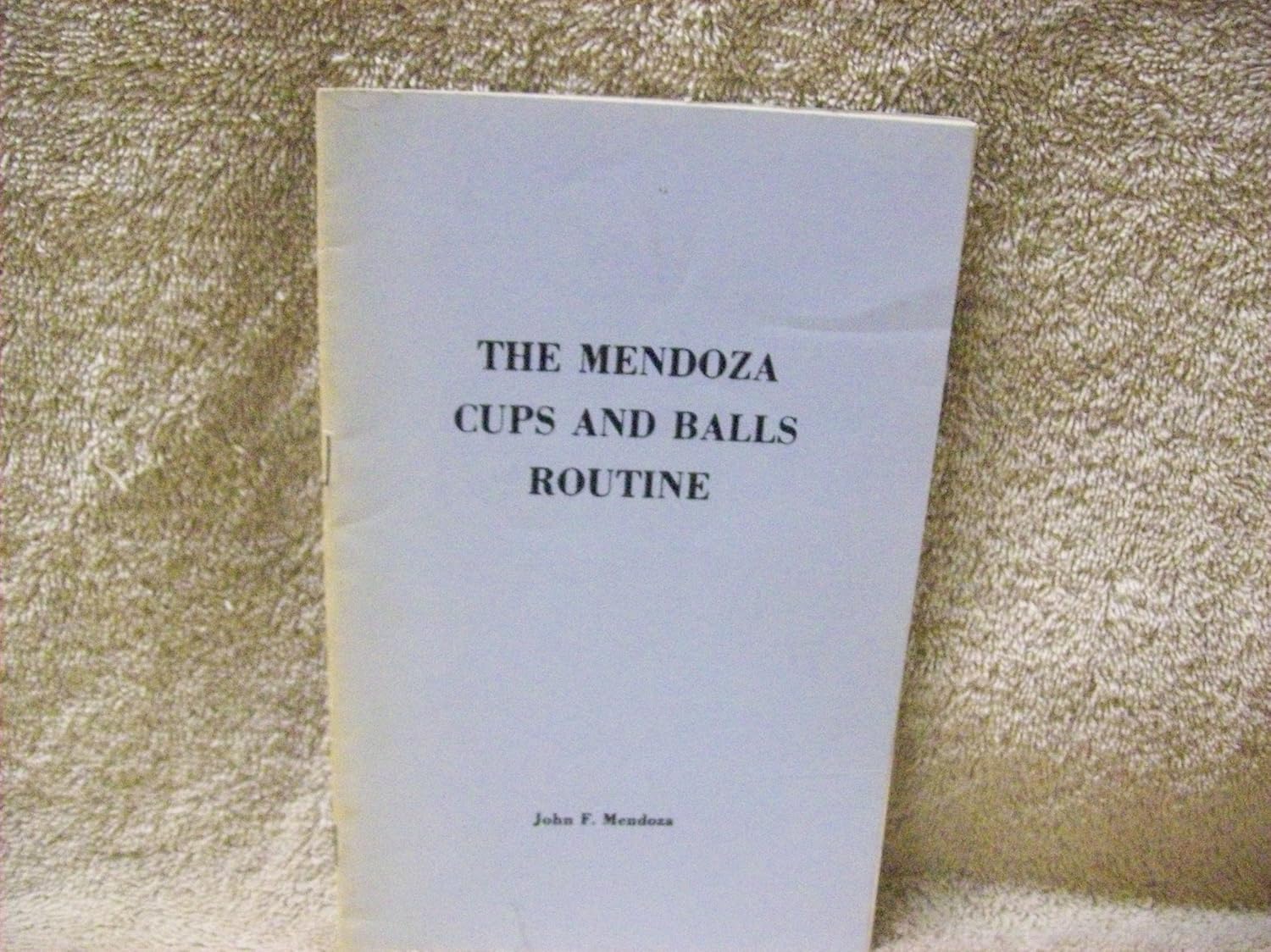 Menoza Cups and Balls Routine: Jobm F. Mendoaa: Amazon.com: Books