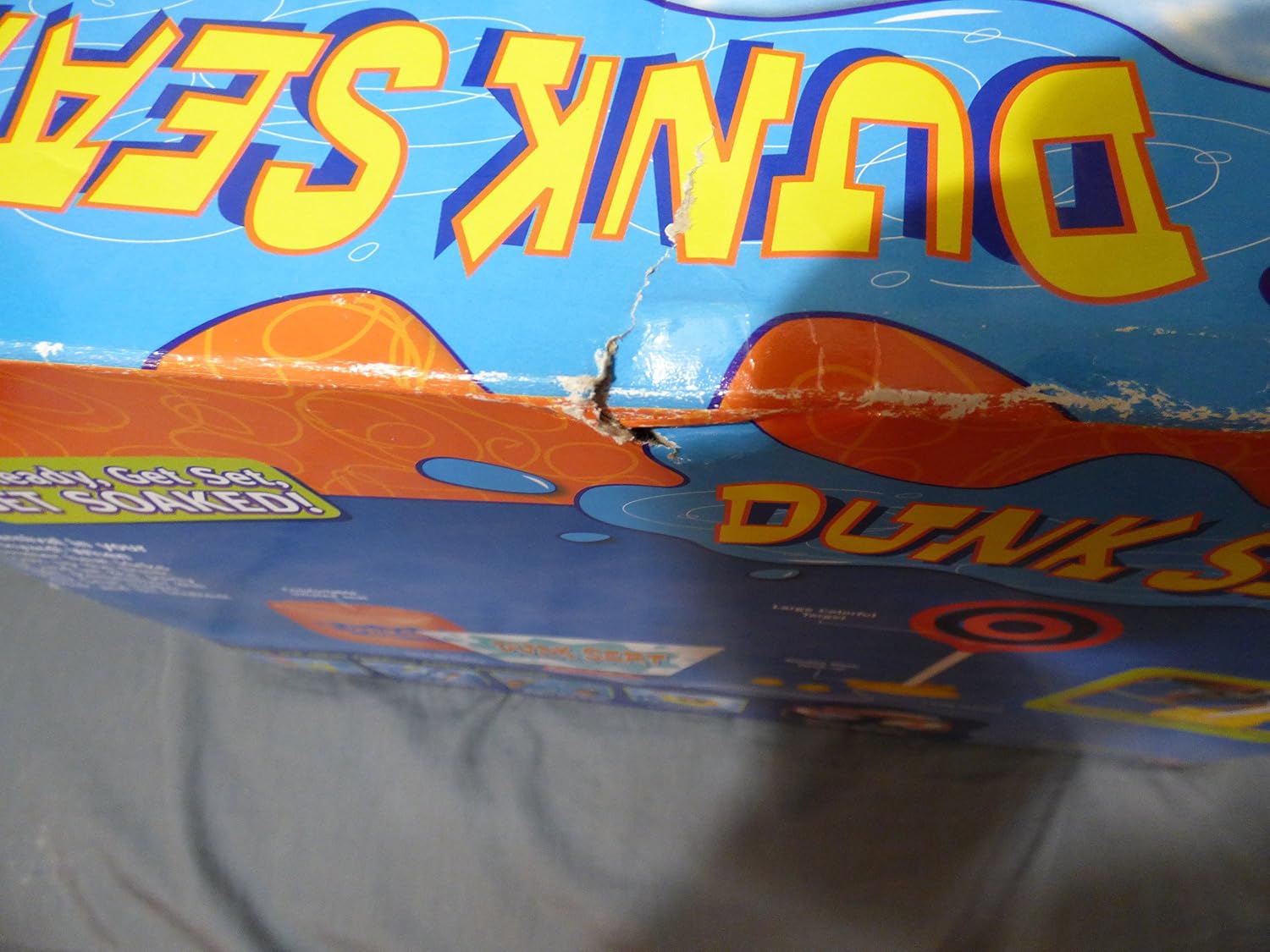 Amazon.com: Wild Planet Entertainment, Inc. Dunk Seat : Toys & Games