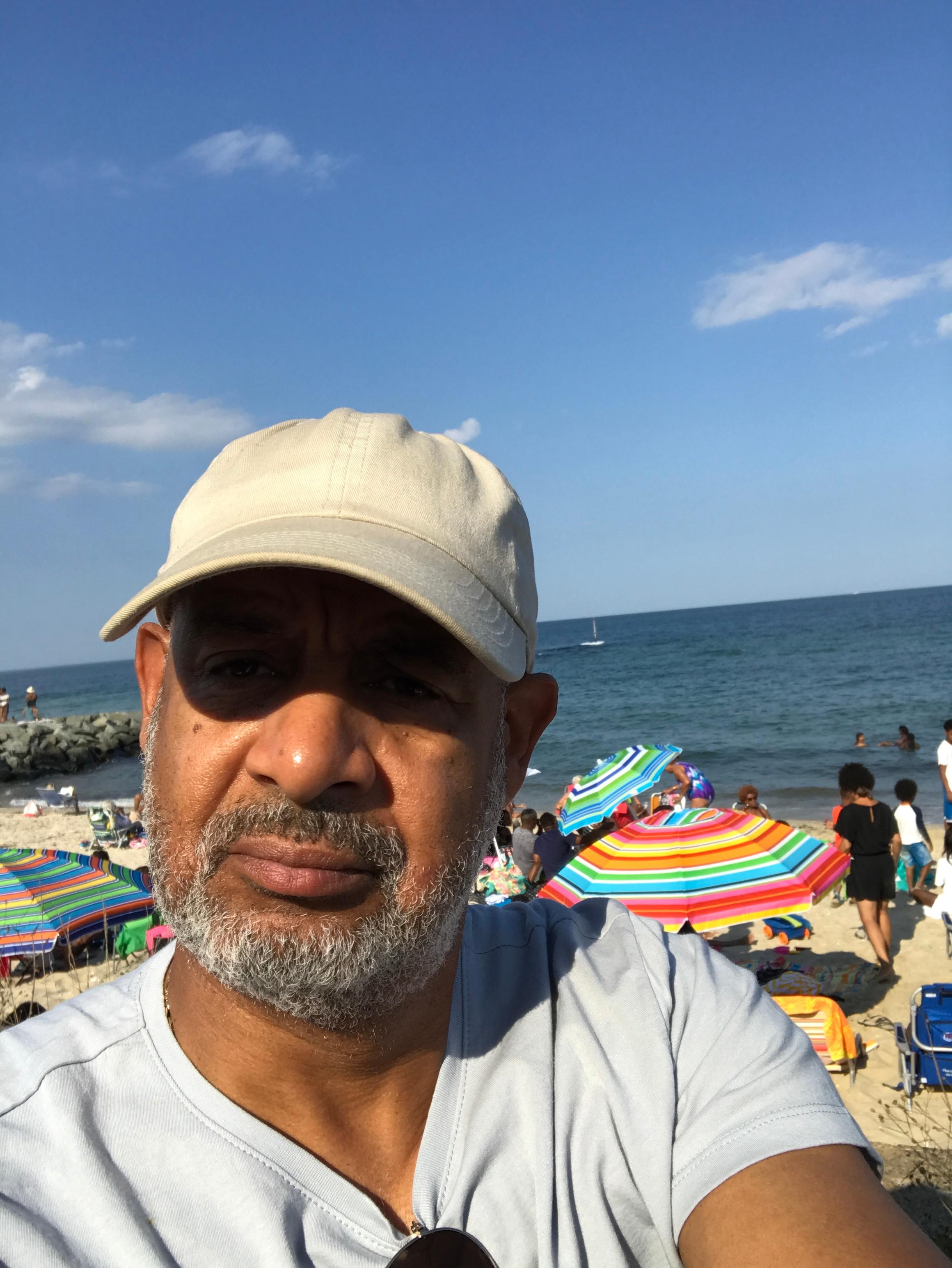 Amazon.com: Ray Hollar-Gregory: books, biography, latest update