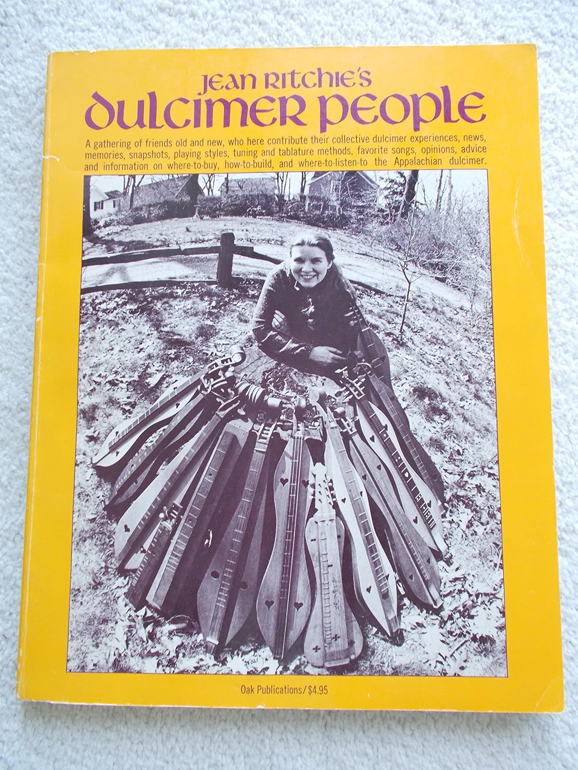Jean Ritchie's Dulcimer People: Ritchie, Jean: 9780825601422: Amazon ...