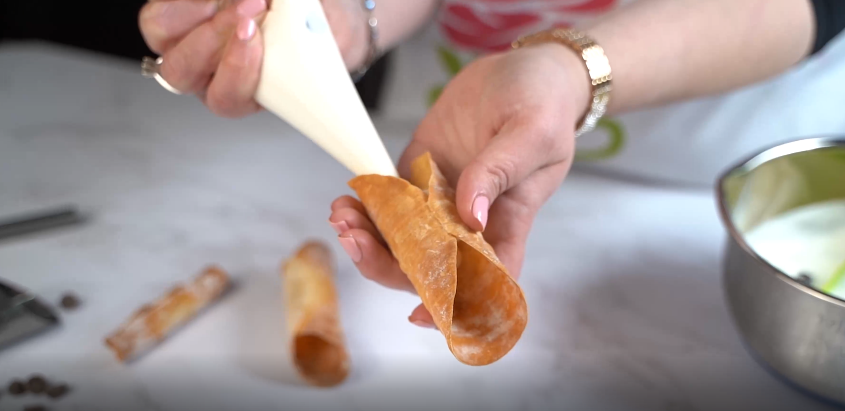 Watch The Best Cannoli Mold Set! check out all the extra details on ...