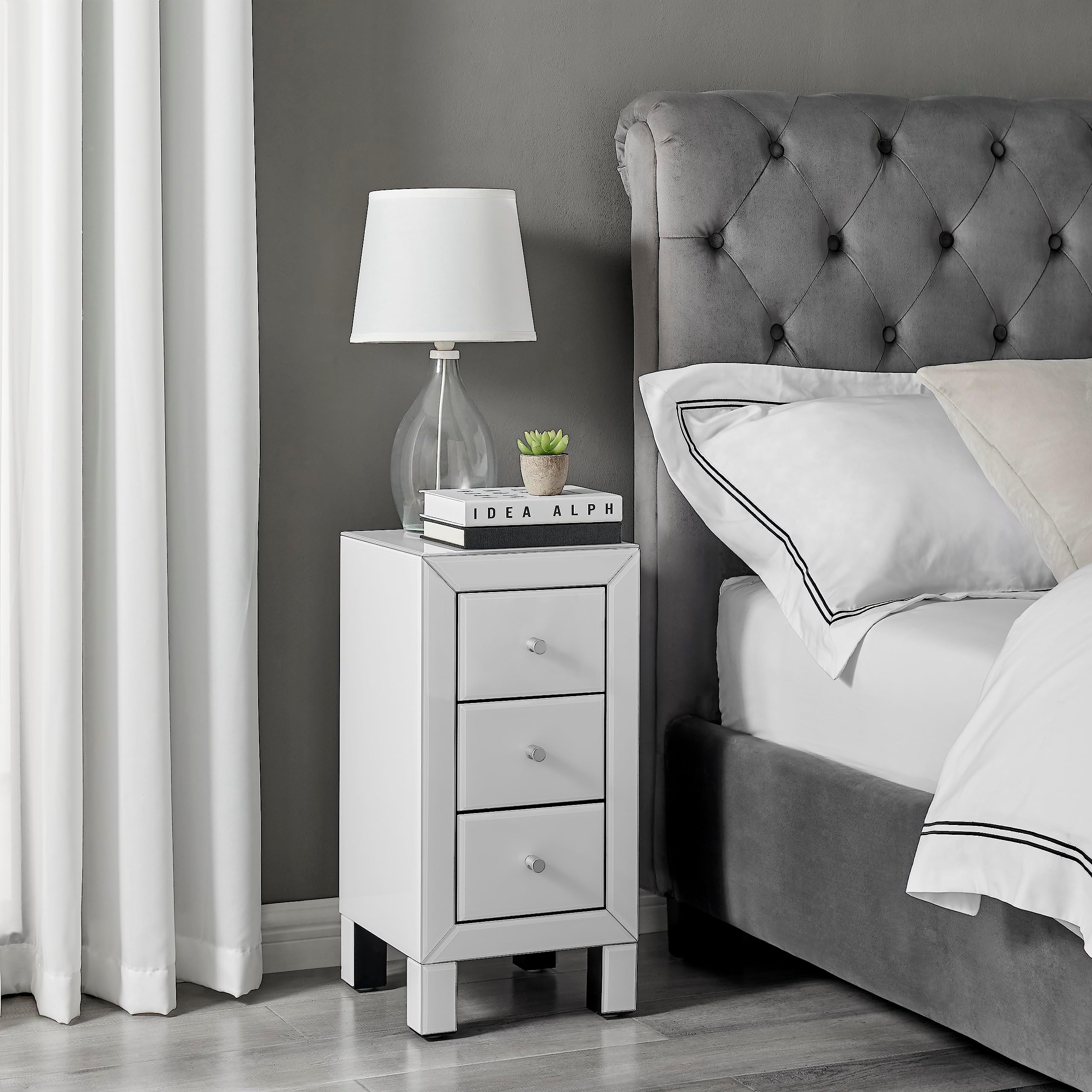 Furniturebox UK Lexi Contemporary Small White Mirrored Bedside Table ...