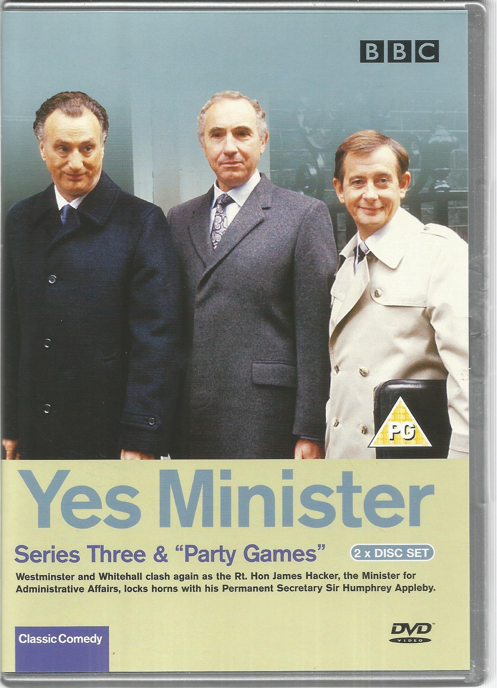 Yes Minister - Series Three [1982] [DVD]: Amazon.co.uk: Paul Eddington ...