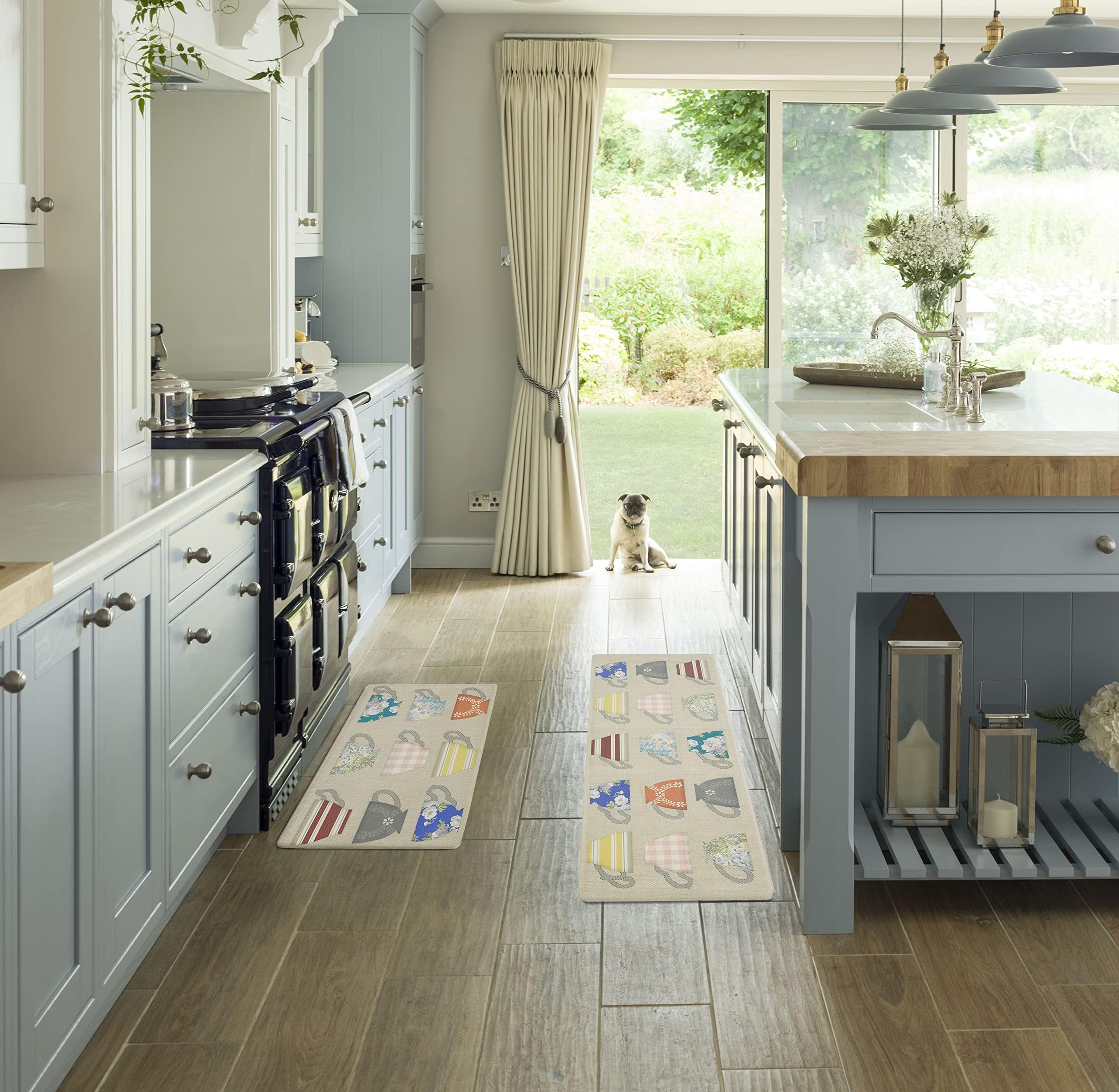 Amazon.com: Laura Ashley - Anti-Fatigue Kitchen Mat, Iris Floral Design ...