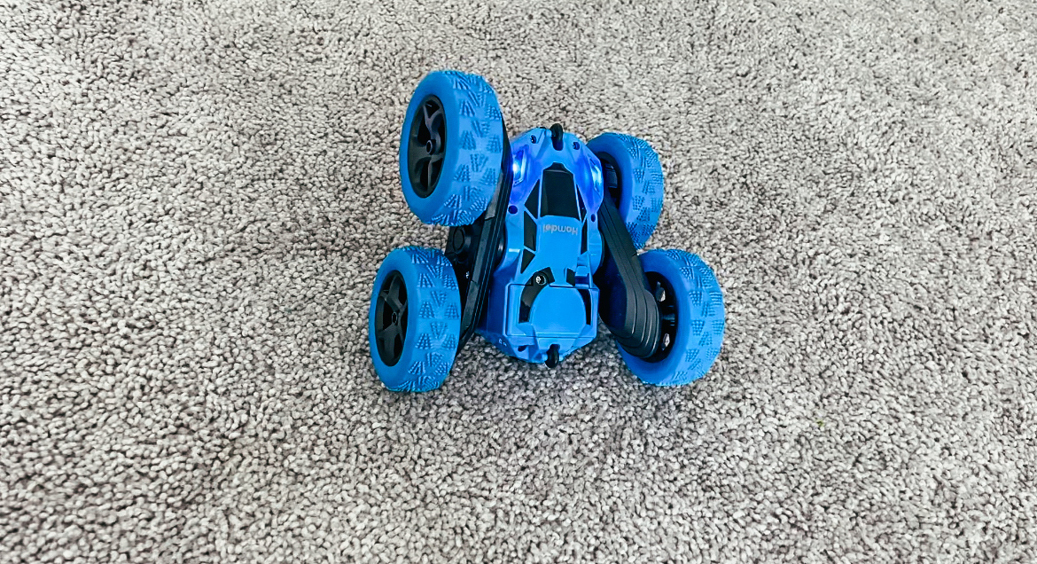 Watch Demonstration Of This Double Sided Remote Control Car on Amazon Live