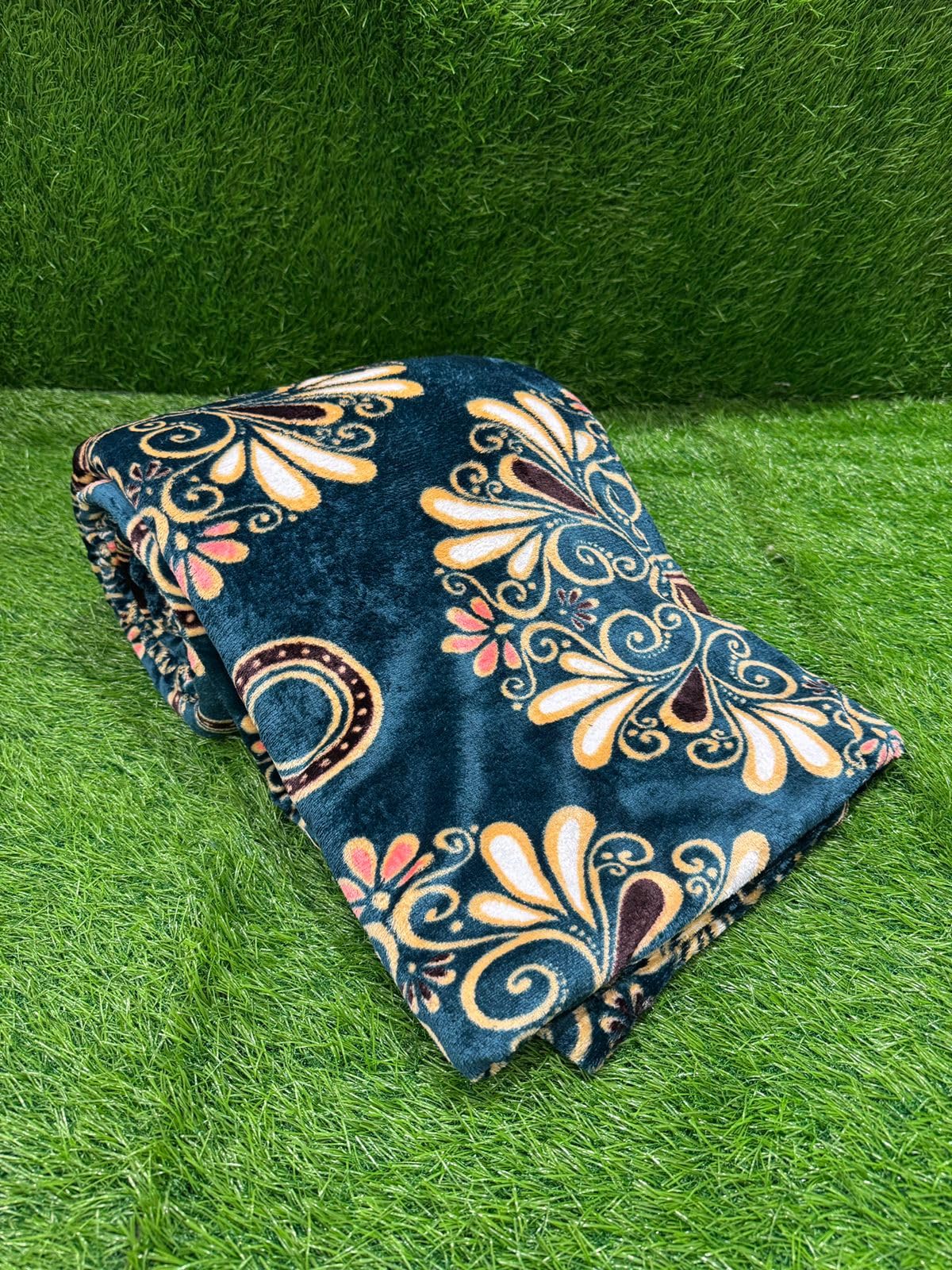 Buy Furnistitchs Premium Flannel Velvet Warm Duvet Cover/Comforter ...