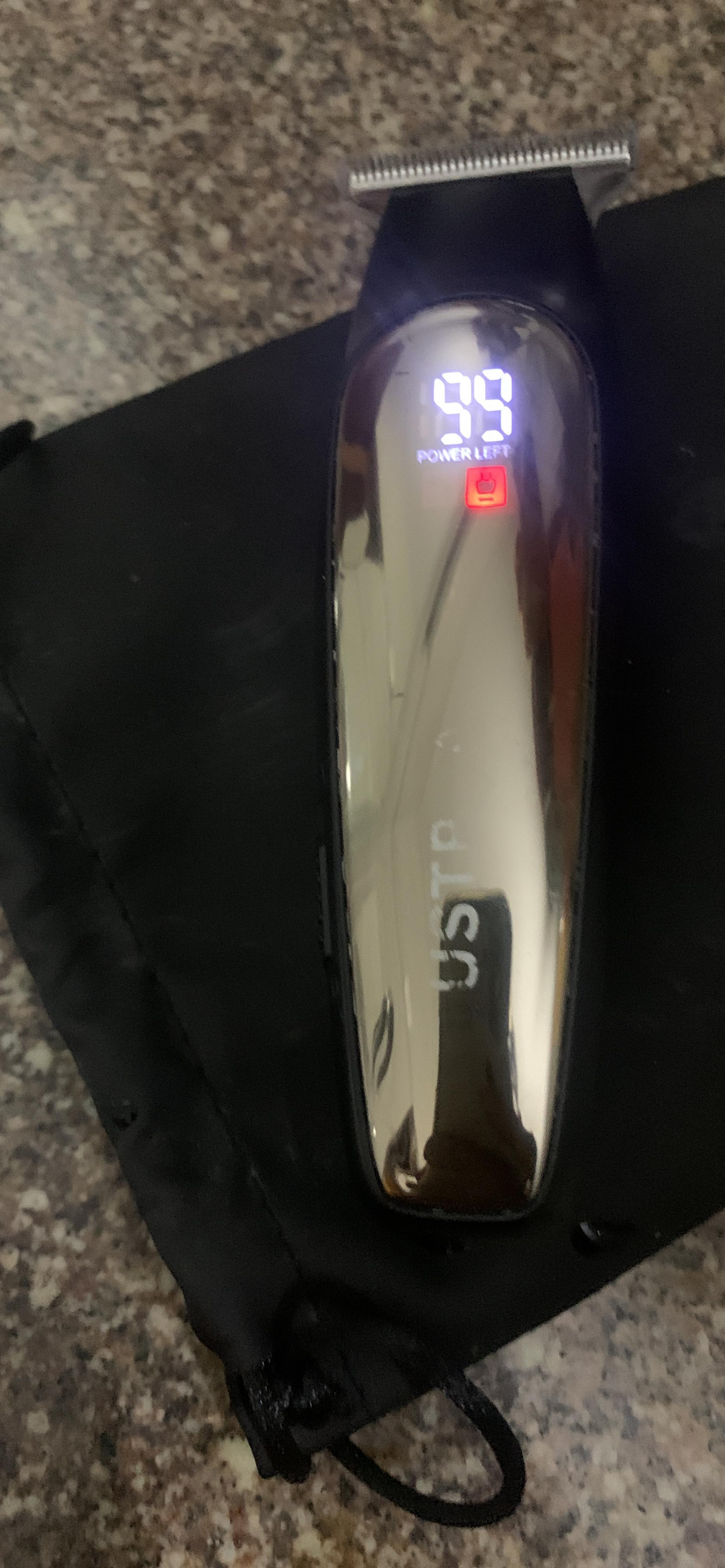 Ustraa Chrome 300 Corded and Cordless Beard Trimmer with Lithium-Ion ...