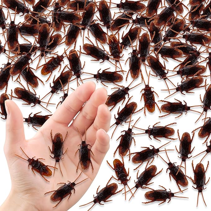 Amazon.com: ArtCreativity 100 Pack of Fake Cockroaches - Pranks for ...