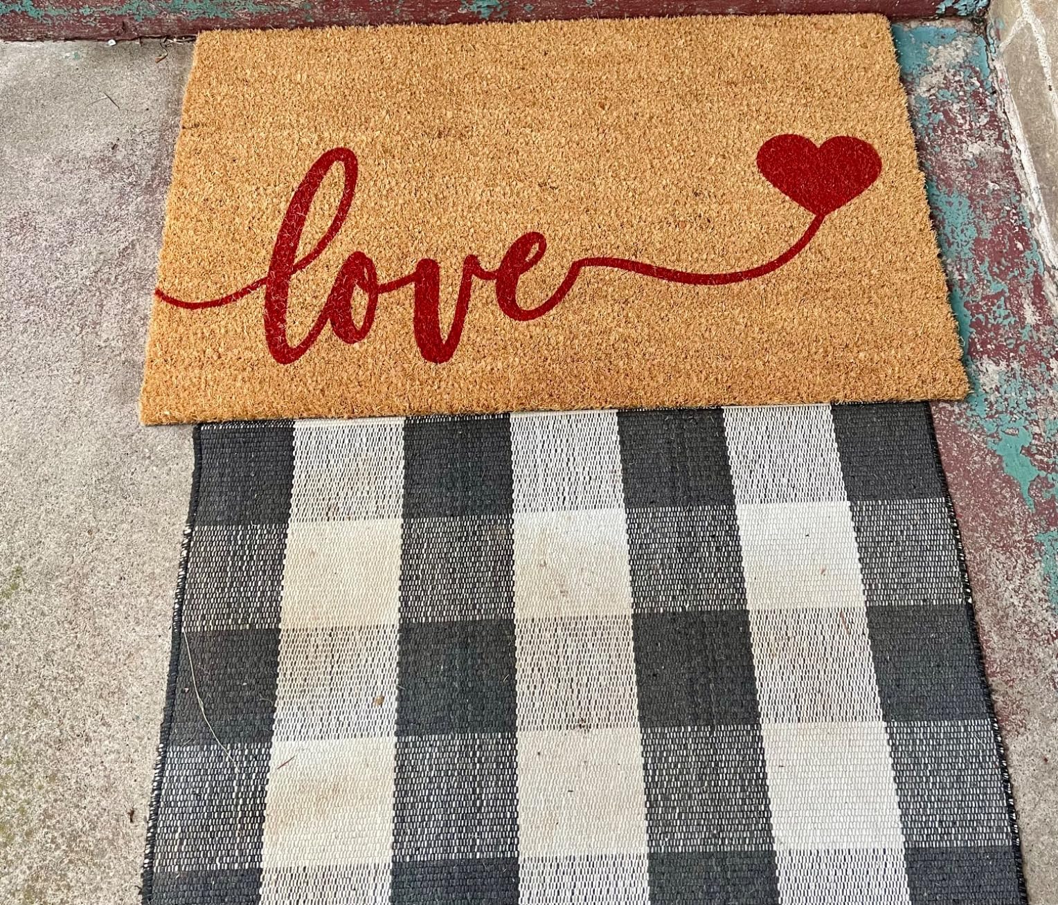 Amazon.com: Love Red Heart Doormat | Cute Valentine's Housewarming Gift ...