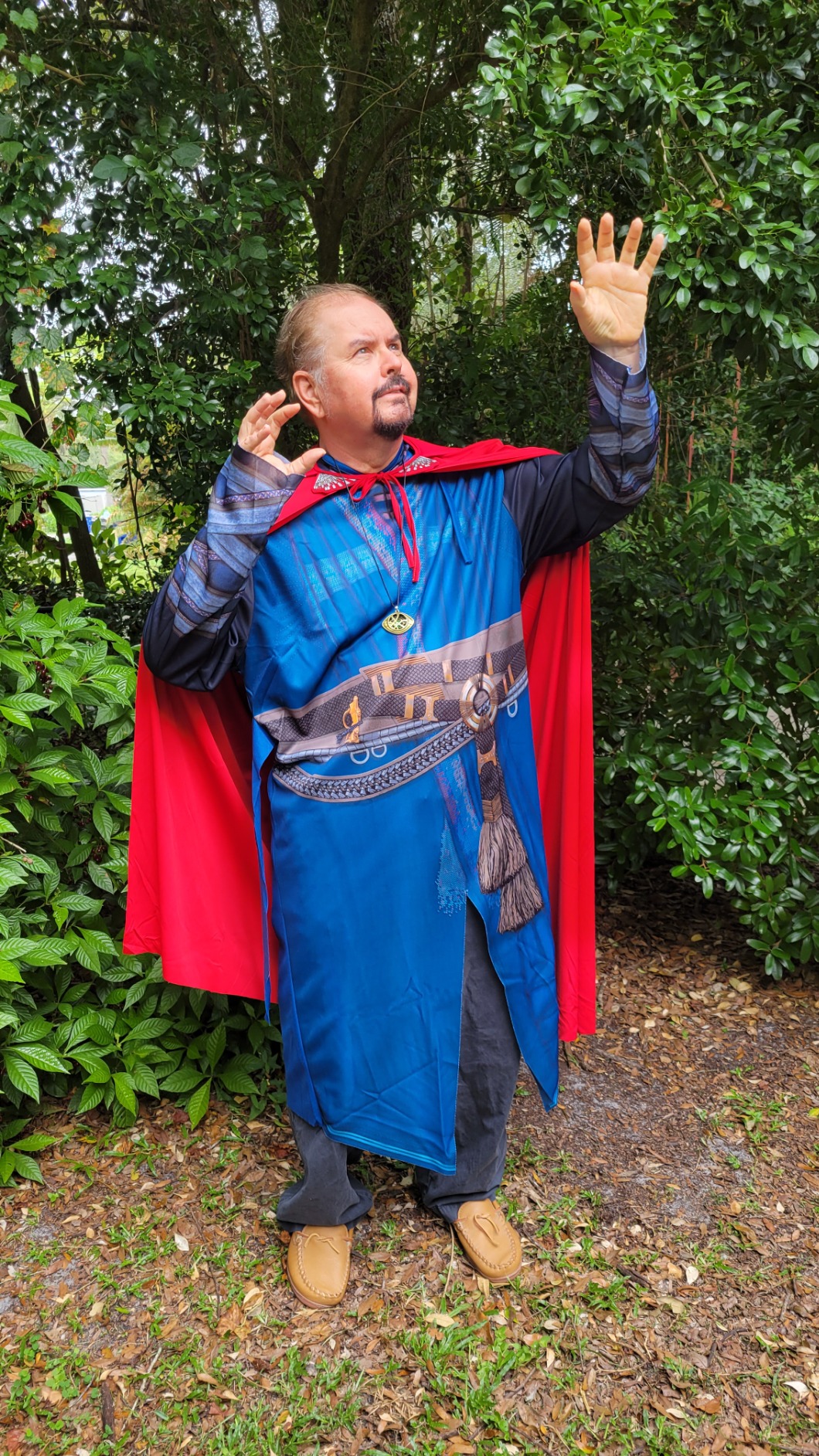 Amazon.com: Rubie's mens Marvel Comics Doctor Strange Robe Adult Sized ...