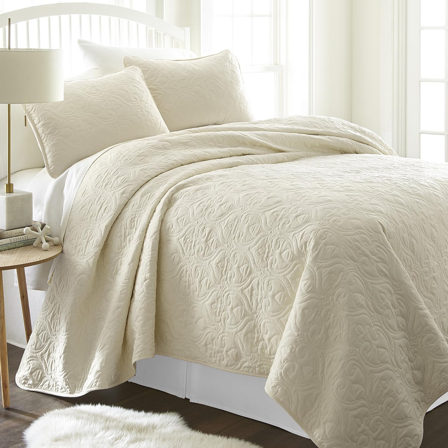 Amazon.com - Linen Market 3 Piece Ivory Quilt King Size Bed Set - A ...