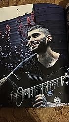 Amazon.com: Zayn: 9781524718725: Zayn: Books