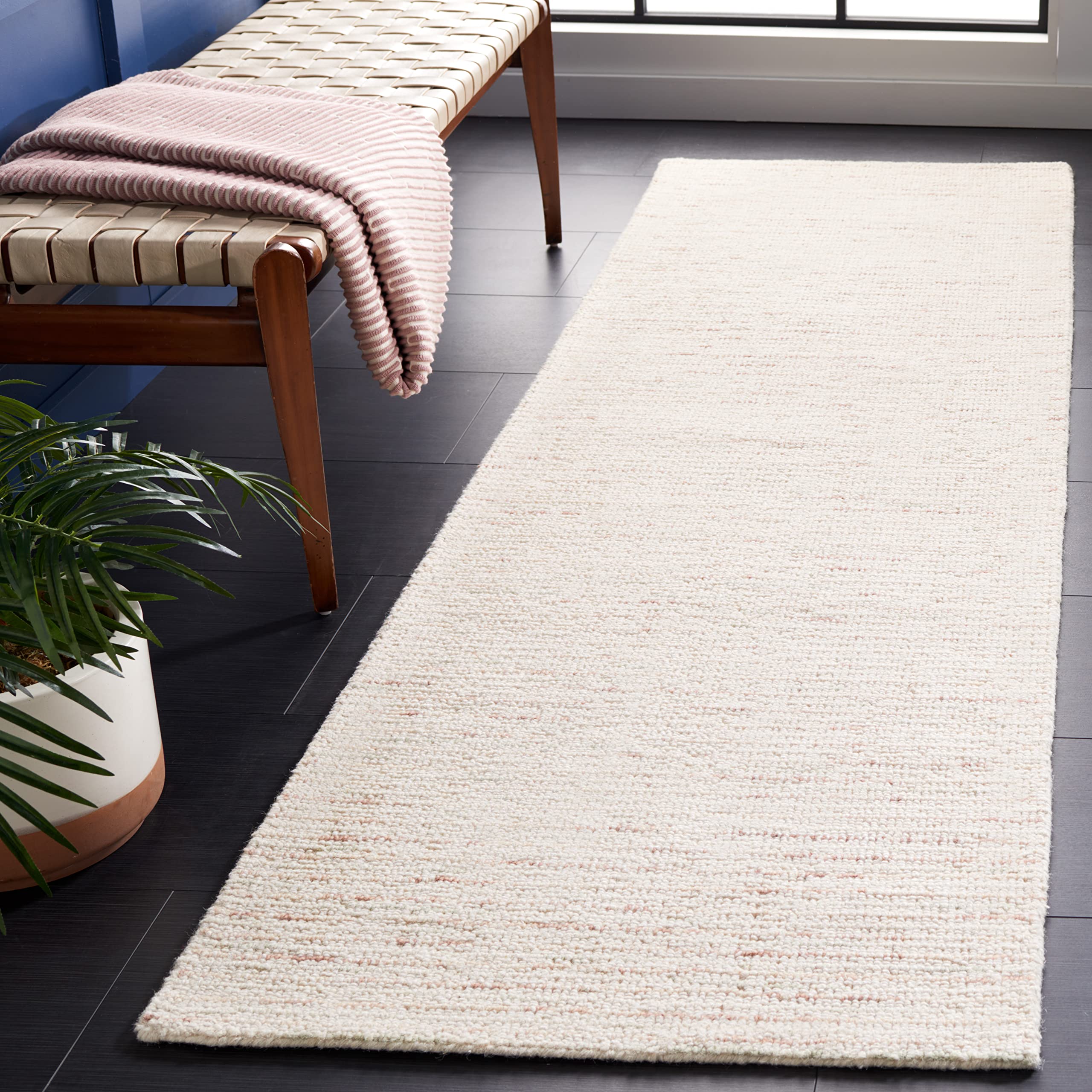 Amazon.com: SAFAVIEH Abstract Collection Runner Rug - 2'3" x 8', Ivory ...