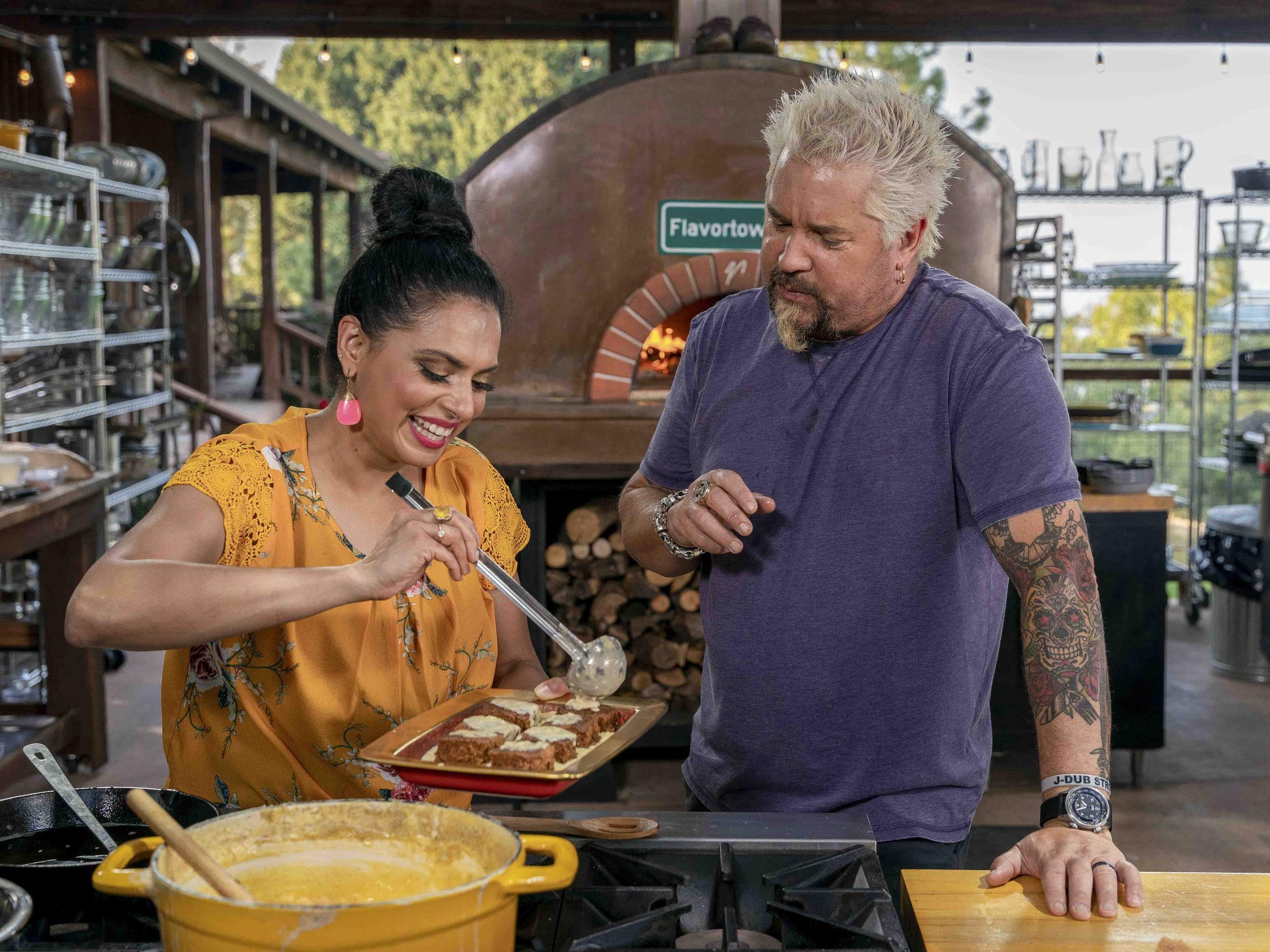 Watch Guy's Ranch Kitchen, Season 4 | Prime Video