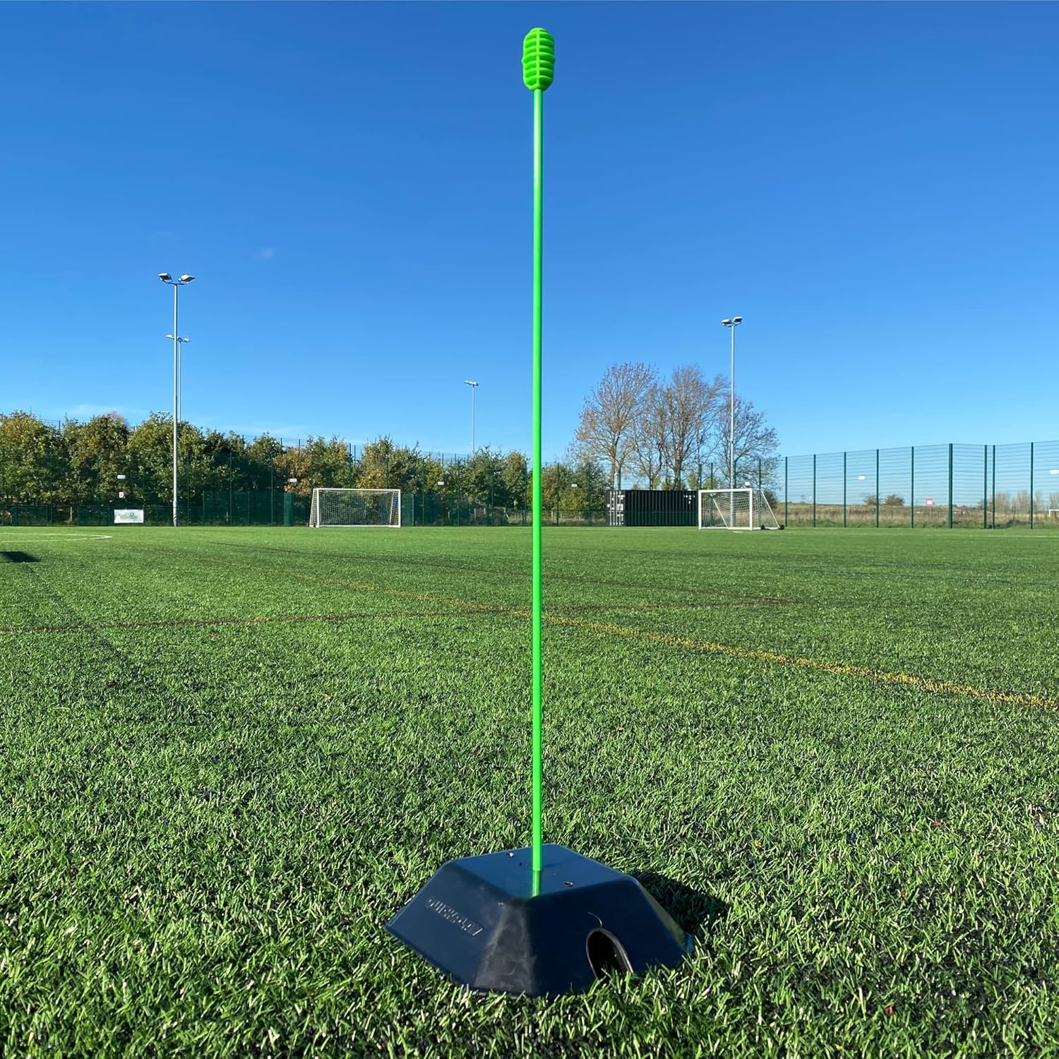 QUICKPLAY Pesas base para entrenar en césped y cancha Se adapta a ...