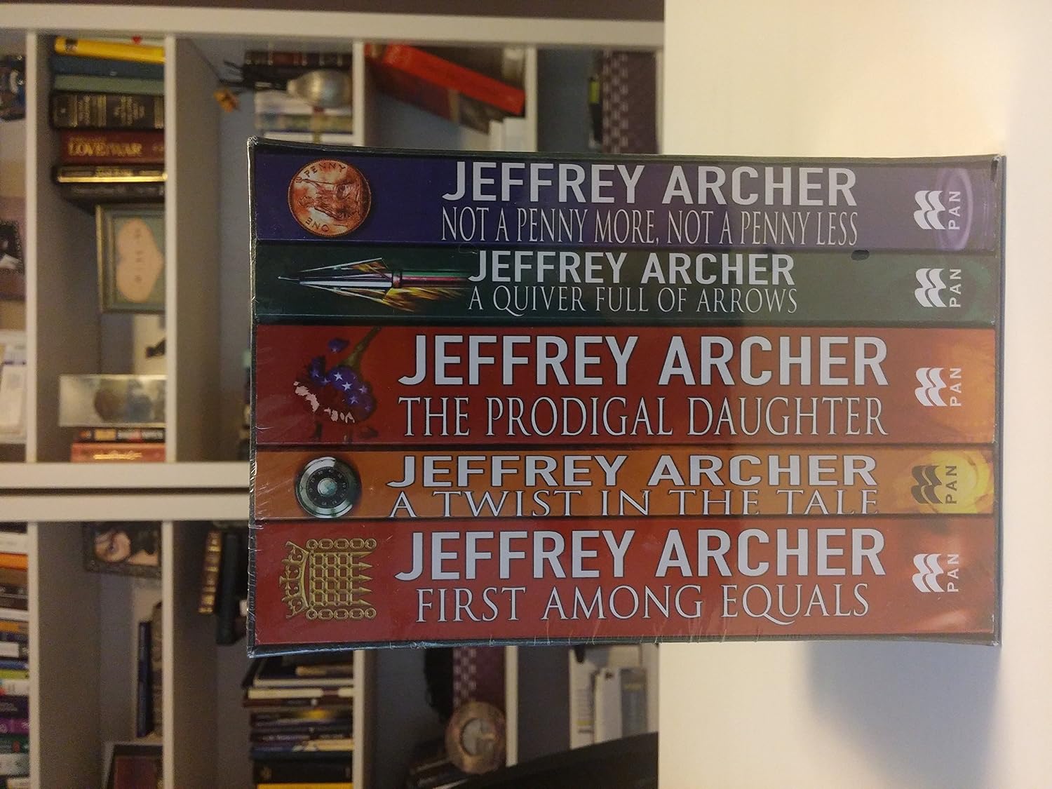 Jeffrey Archer Boxed Set: Jeffrey Archer: 9780330447287: Amazon.com: Books
