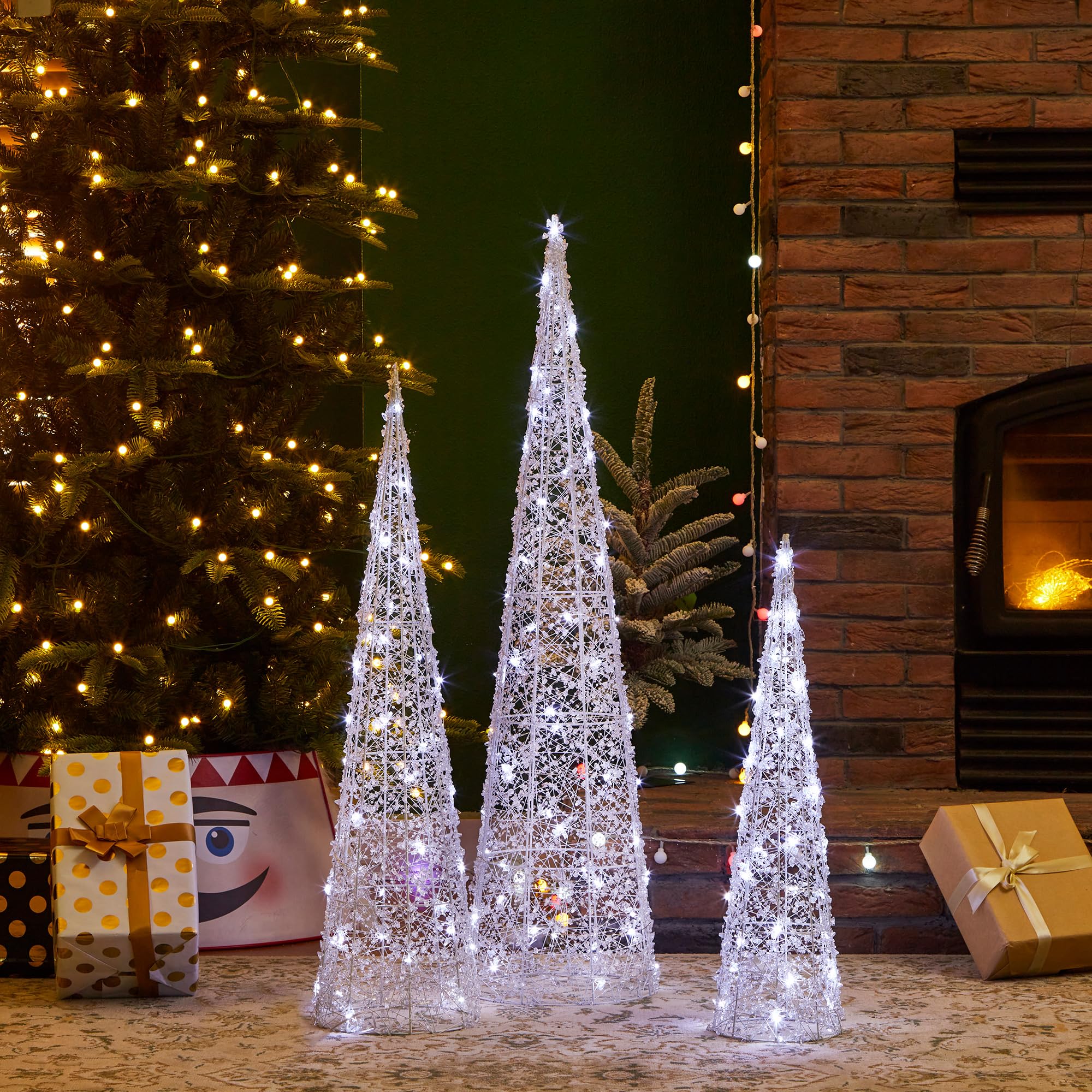 Outdoor Christmas Tree Cone Light Up Twinkle Cone Tree