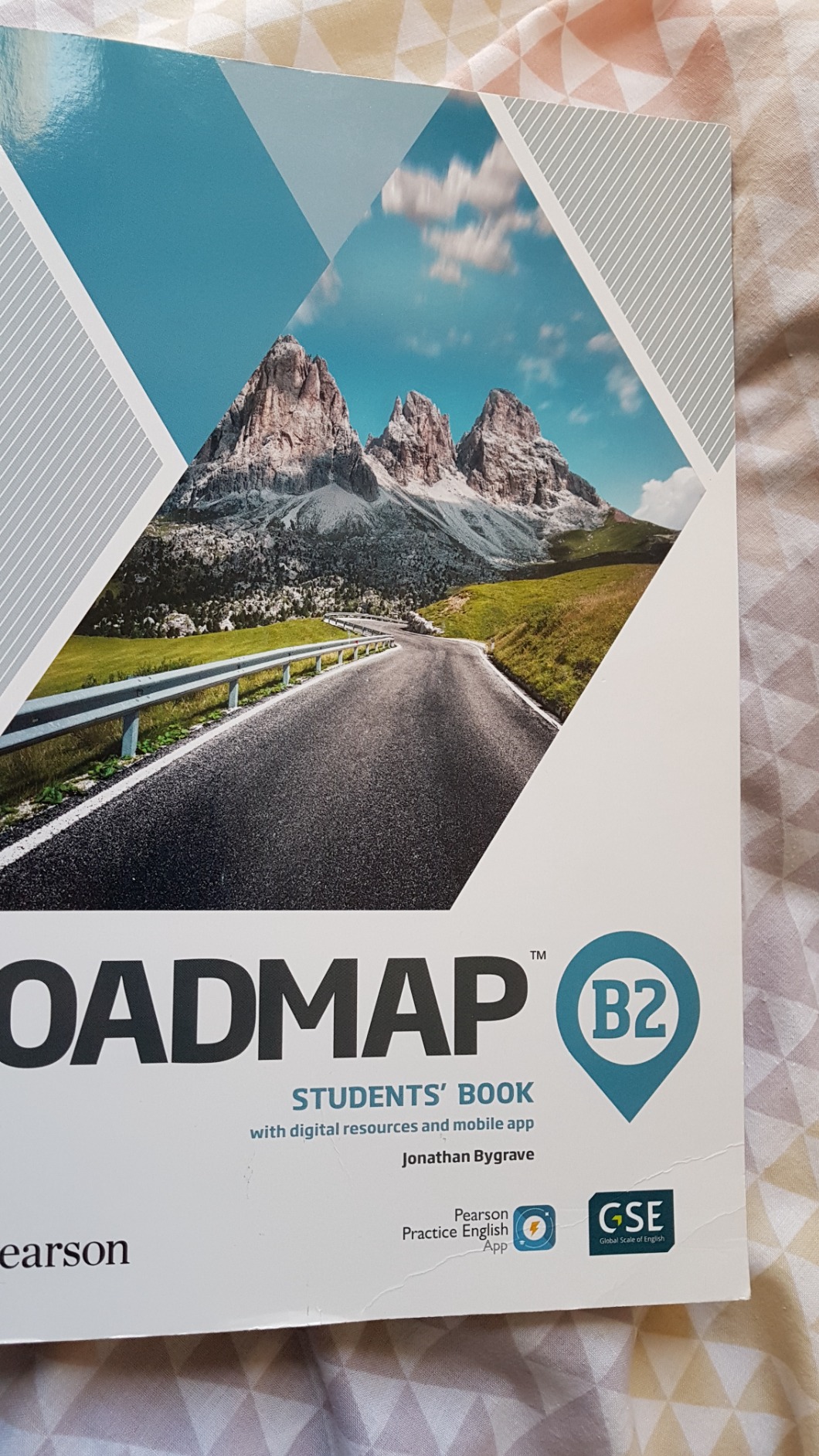 ROADMAP B2 STUDENT'S BOOK & INTERACTIVE EBOOK WITH DIGITAL RESOURCES ...