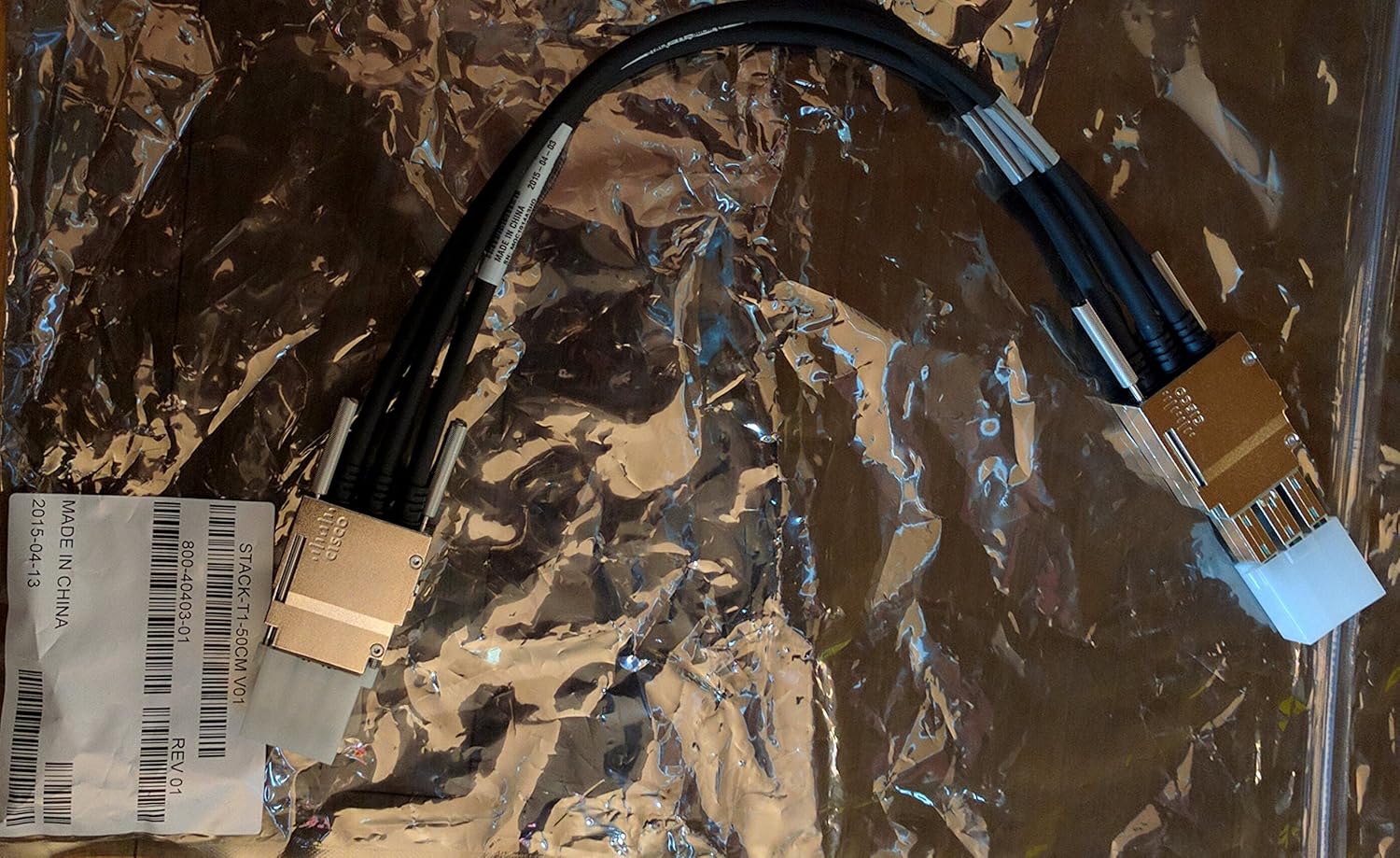 Cisco STACK-T1-50CM= StackWise 480-Stacking cable-1.6 ft-for Catalyst ...