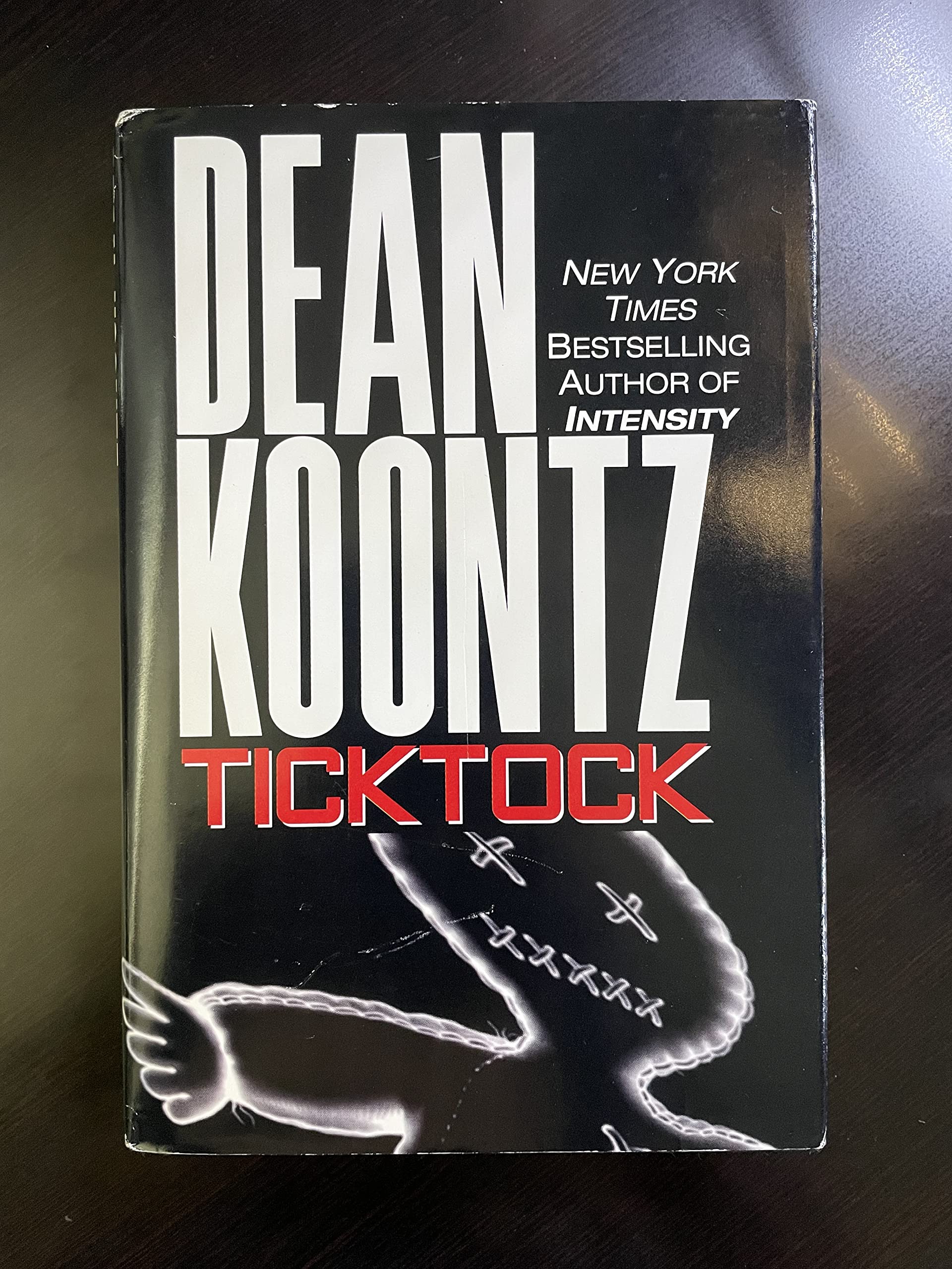 Ticktock: Dean Koontz: 9781568652870: Amazon.com: Books
