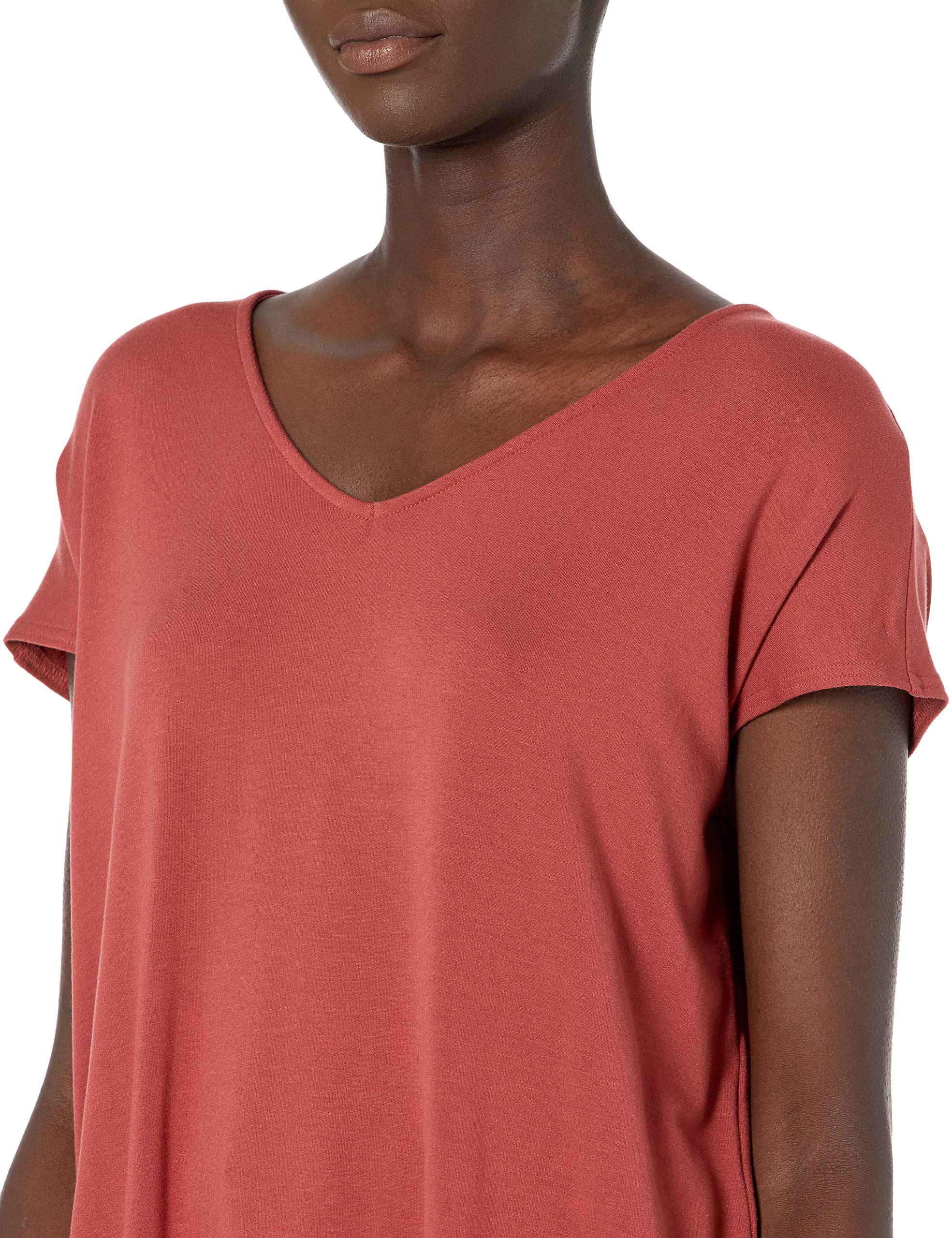 Amazon Essentials Women's Supersoft Terry Relaxed-Fit Dolman-Sleeve V ...