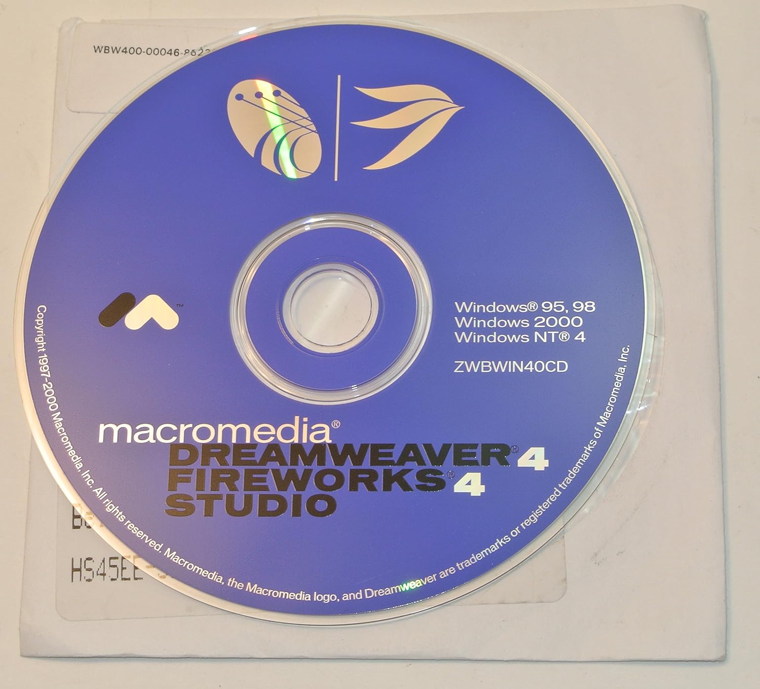 Amazon.com: Dreamweaver 4/Fireworks 4 Studio