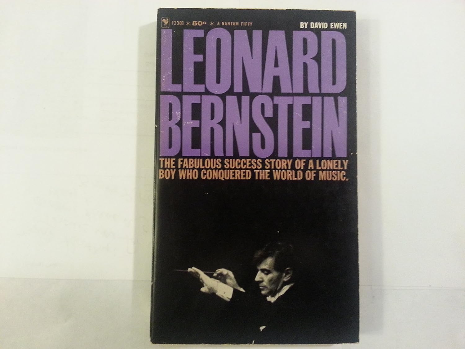Amazon.com: Leonard Bernstein: Ewen, David: 圖書