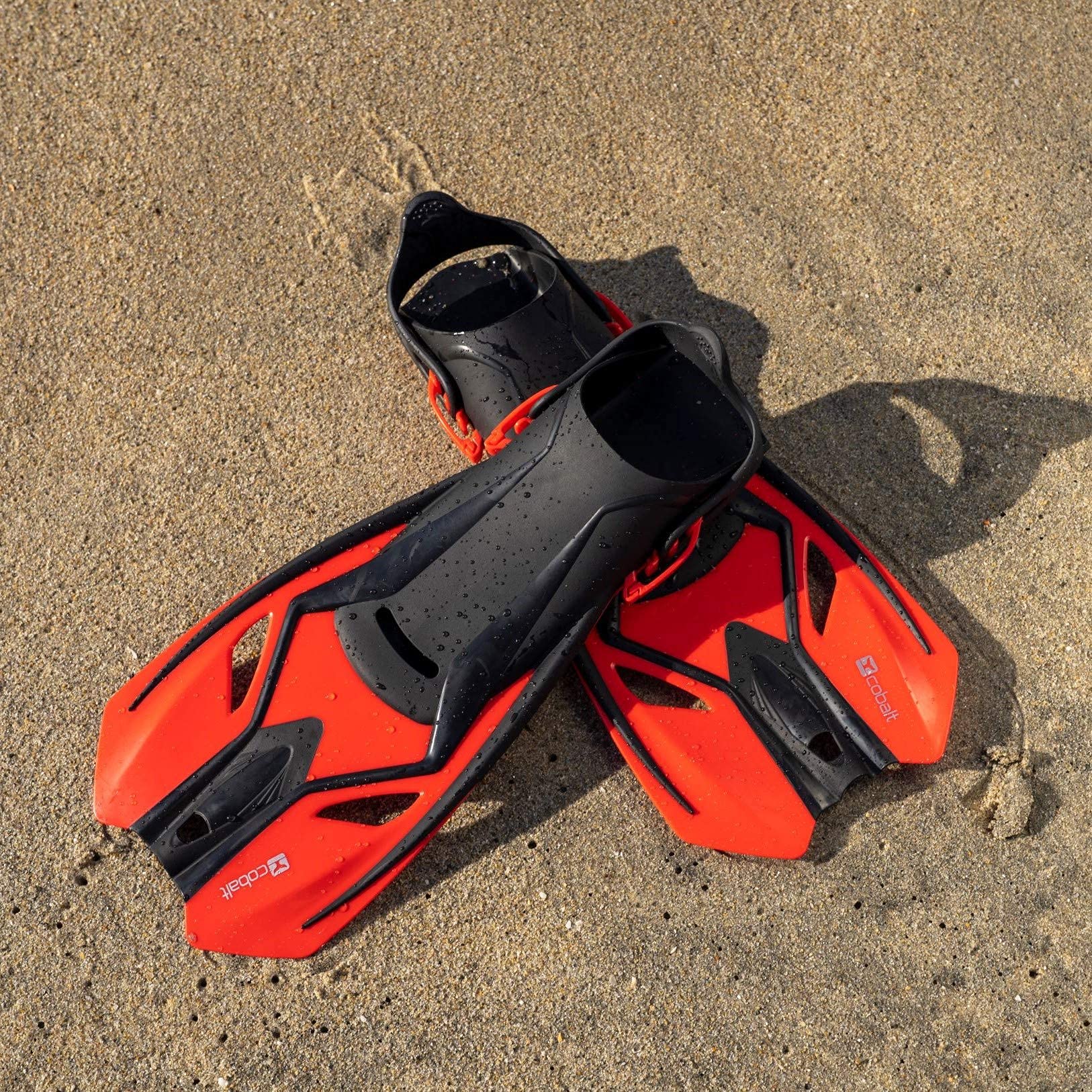Snapklik.com : Cobalt Cabo Adjustable Snorkel Fins - Travel Ready ...