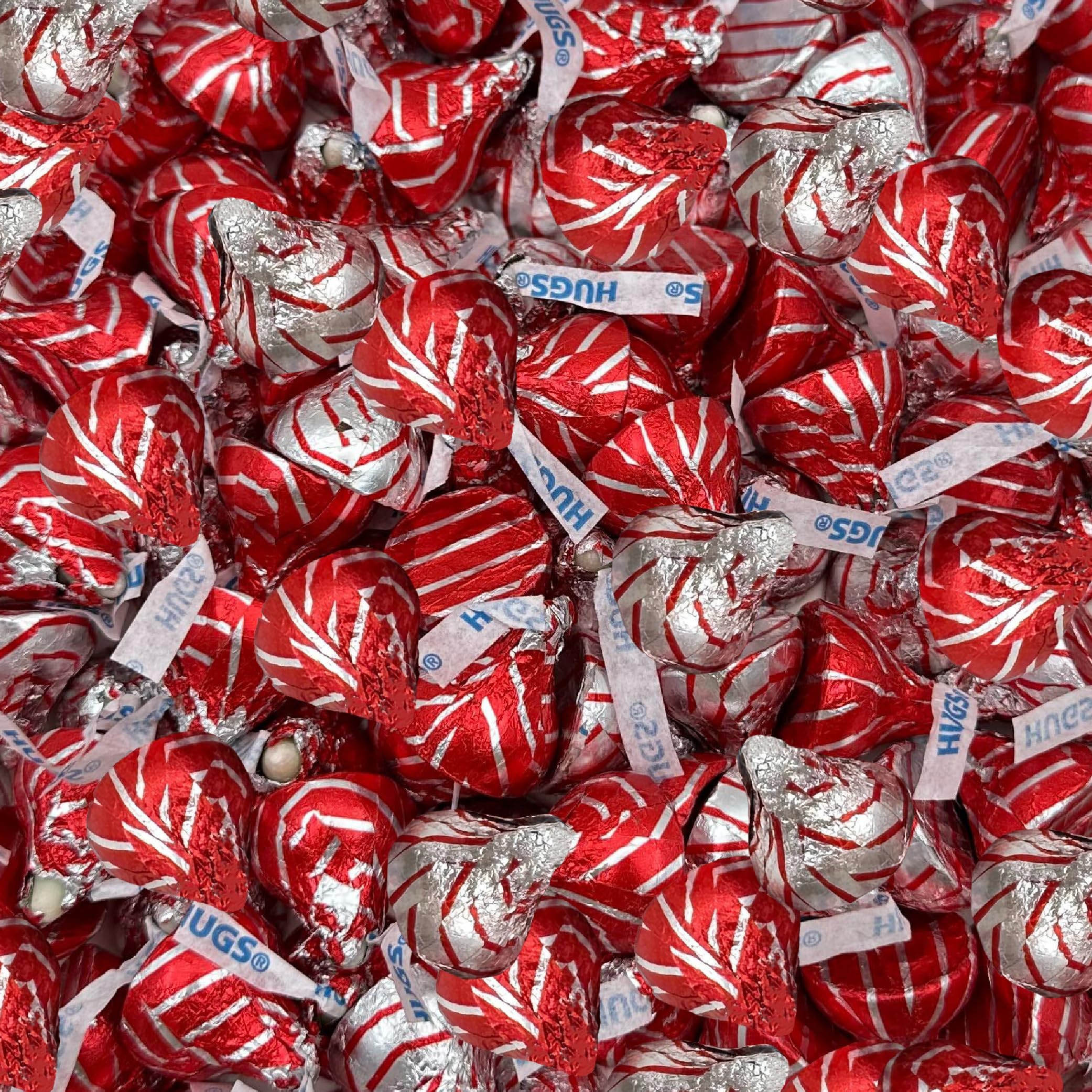 Amazon.com: HERSHEY'S HUGS Milk Chocolate and White Creme Candy Share ...