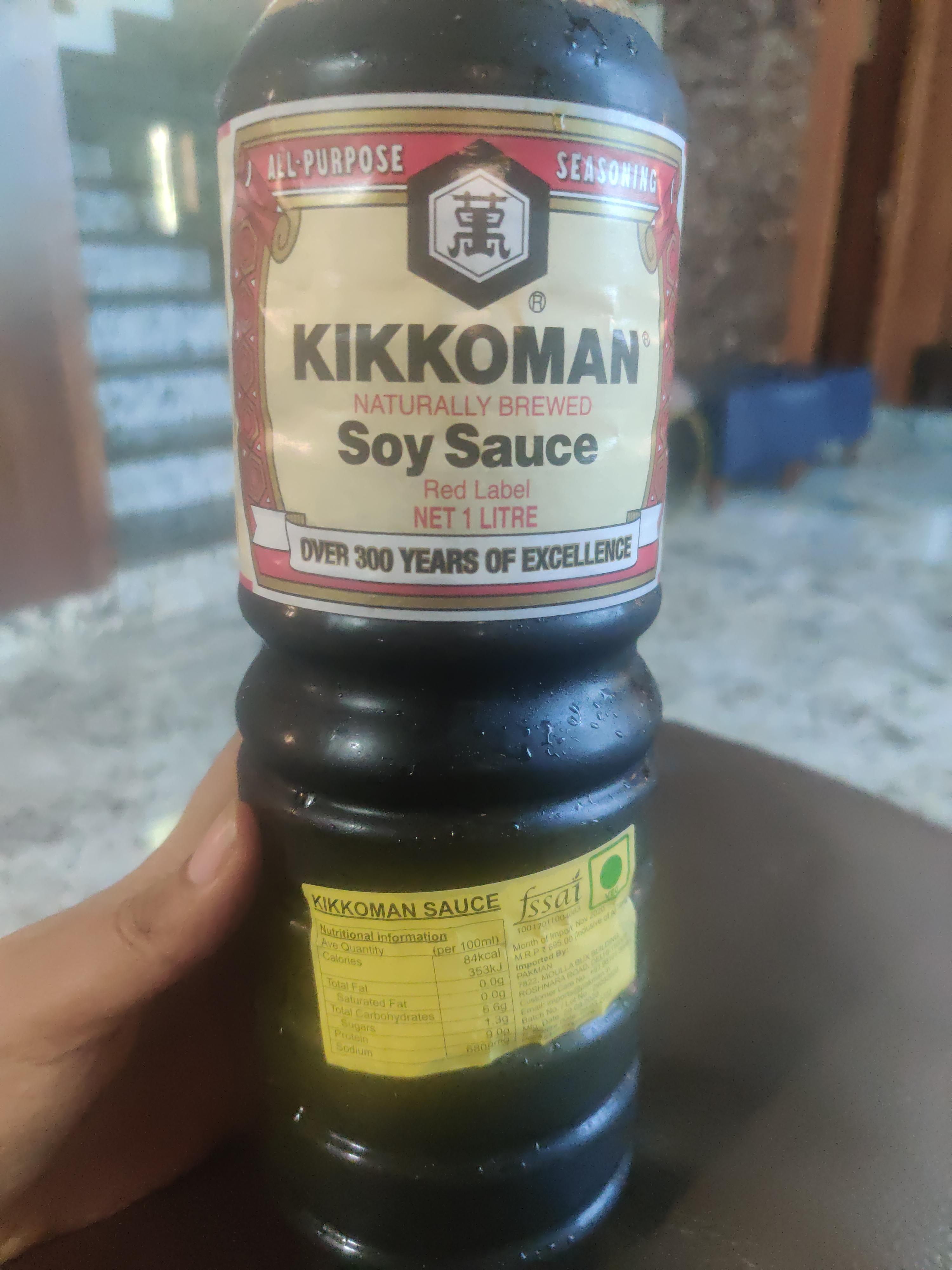 Kikkoman Naturally Brewed Soy Sauce - 1 Litre | Made in Japan, All ...