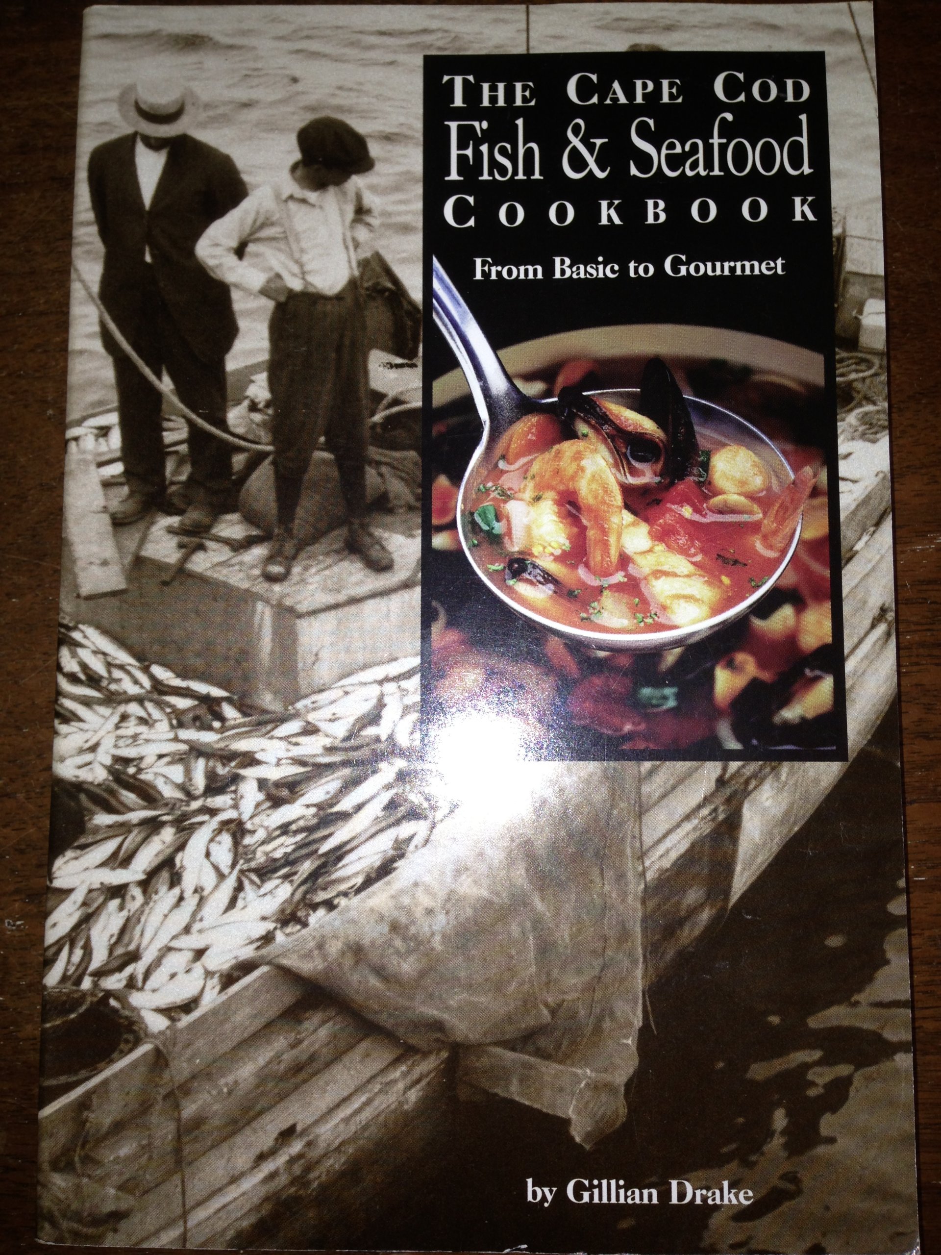 Amazon.com: The Cape Cod Fish & Seafood Cookbook: From Basic to Gourmet ...