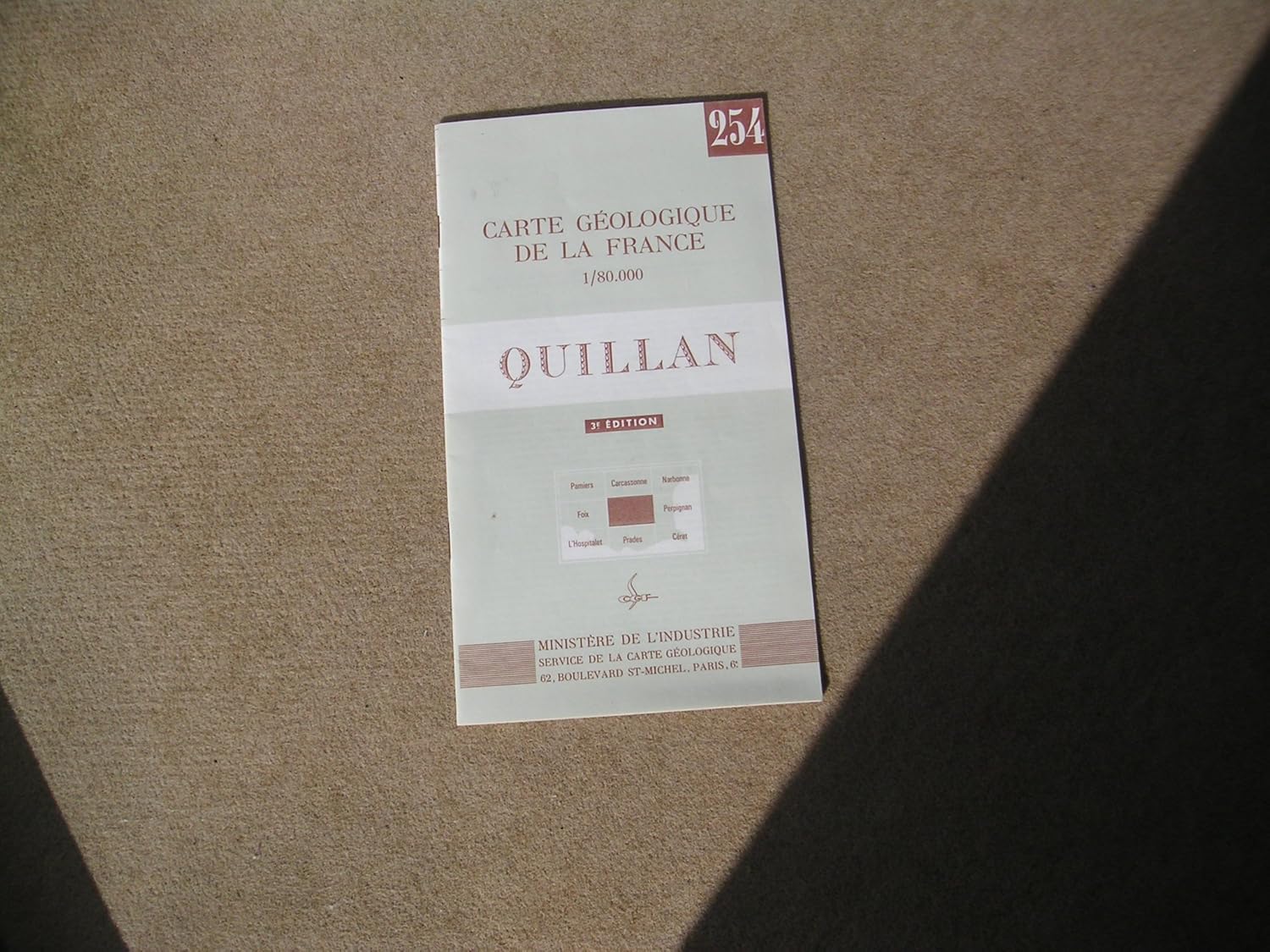 Carte géologique : Quillan: 3700069714234: Books - Amazon.ca