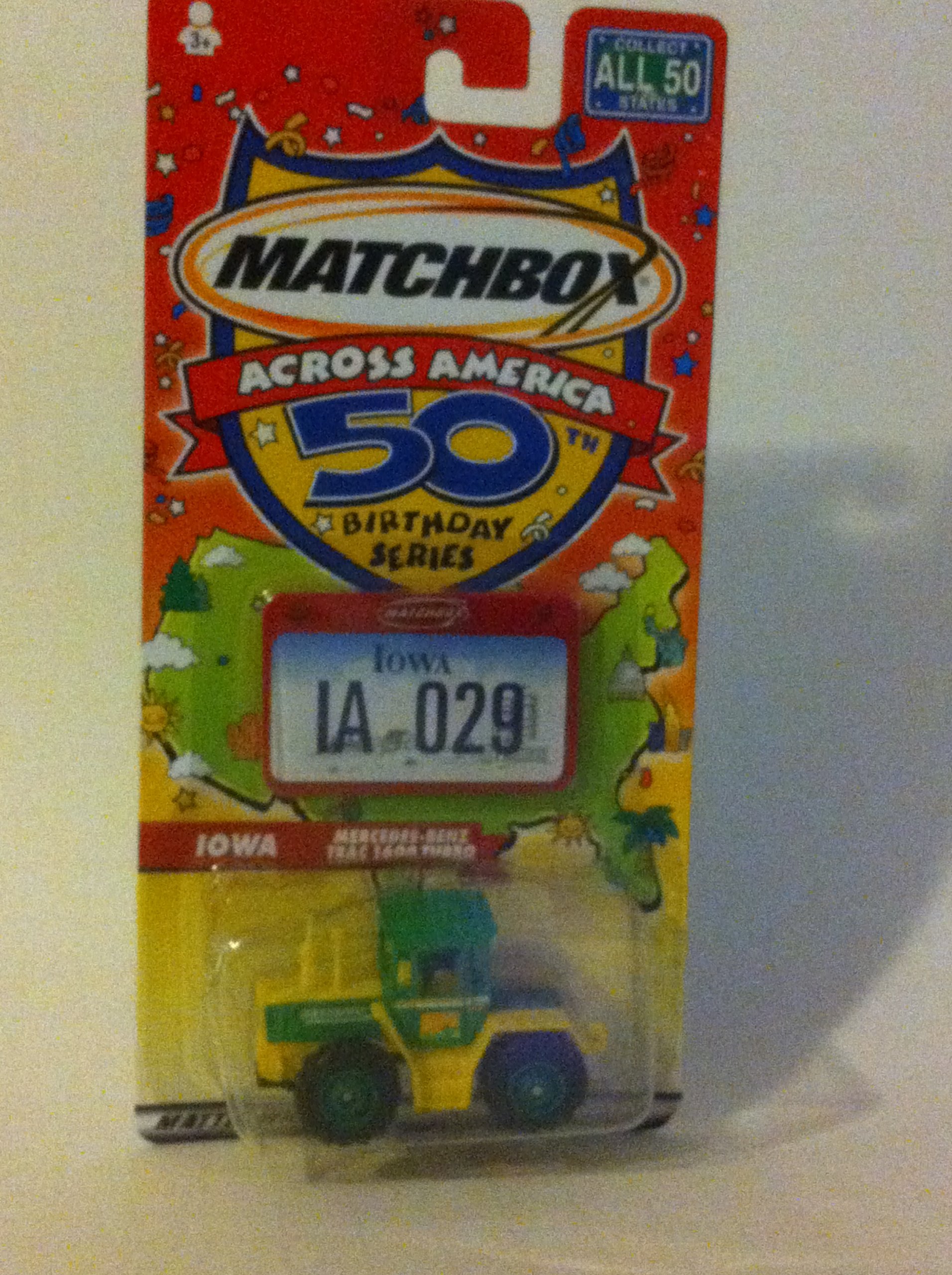 Amazon.com: Matchbox Across America 50th Birthday Series Iowa Mercedes ...