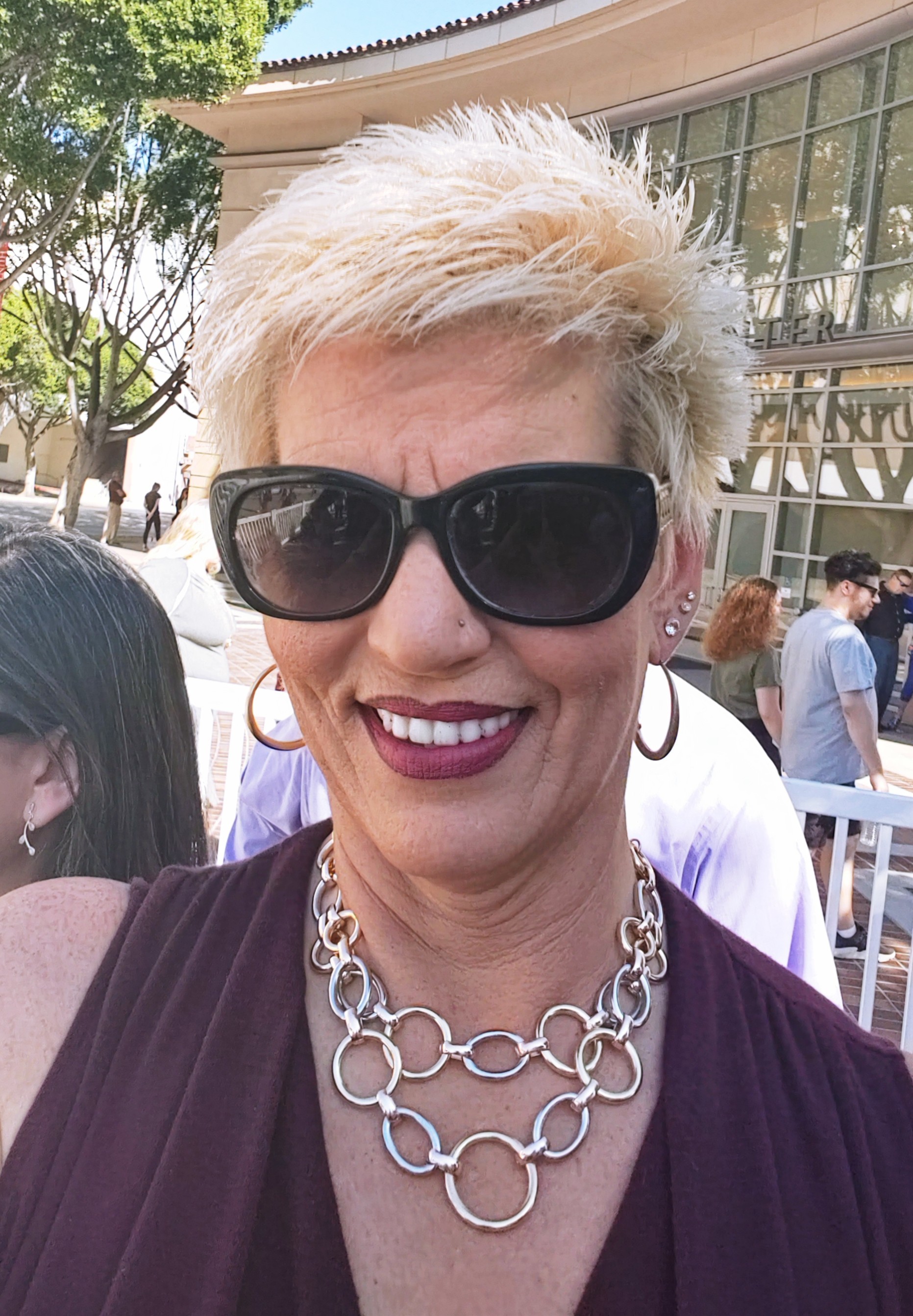 Jennifer Brogan's Instagram, Twitter & Facebook on IDCrawl