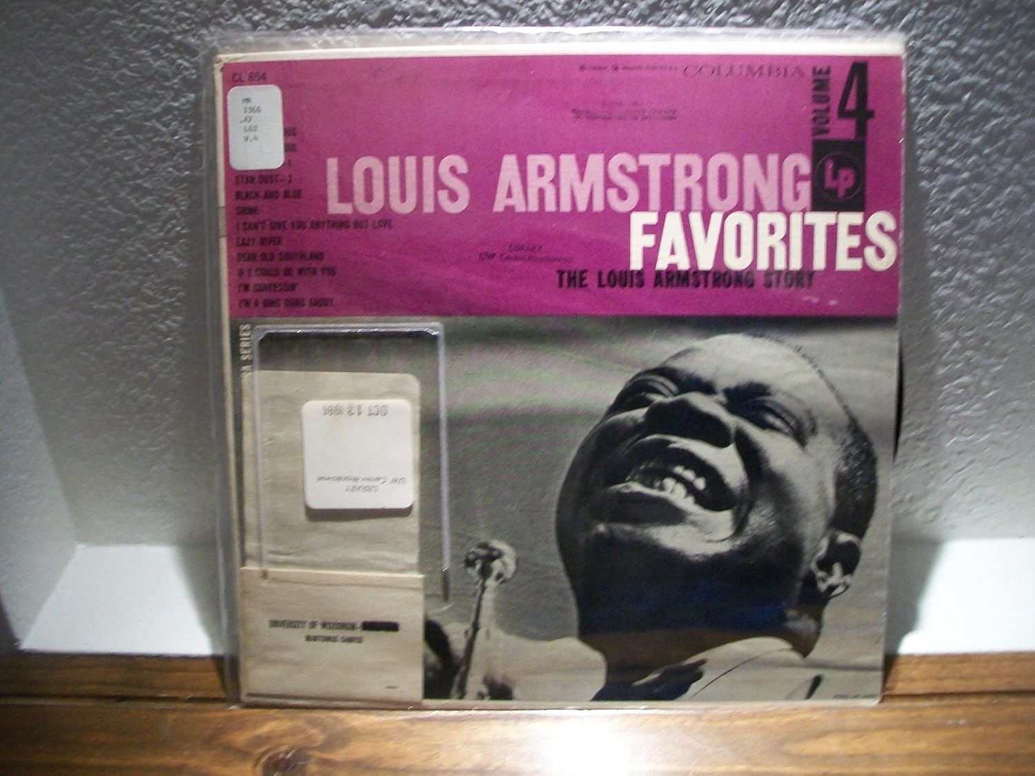 THE LOUIS ARMSTRONG STORY LOUIS ARMSTRONG FAVORITES: Louis Armstrong ...