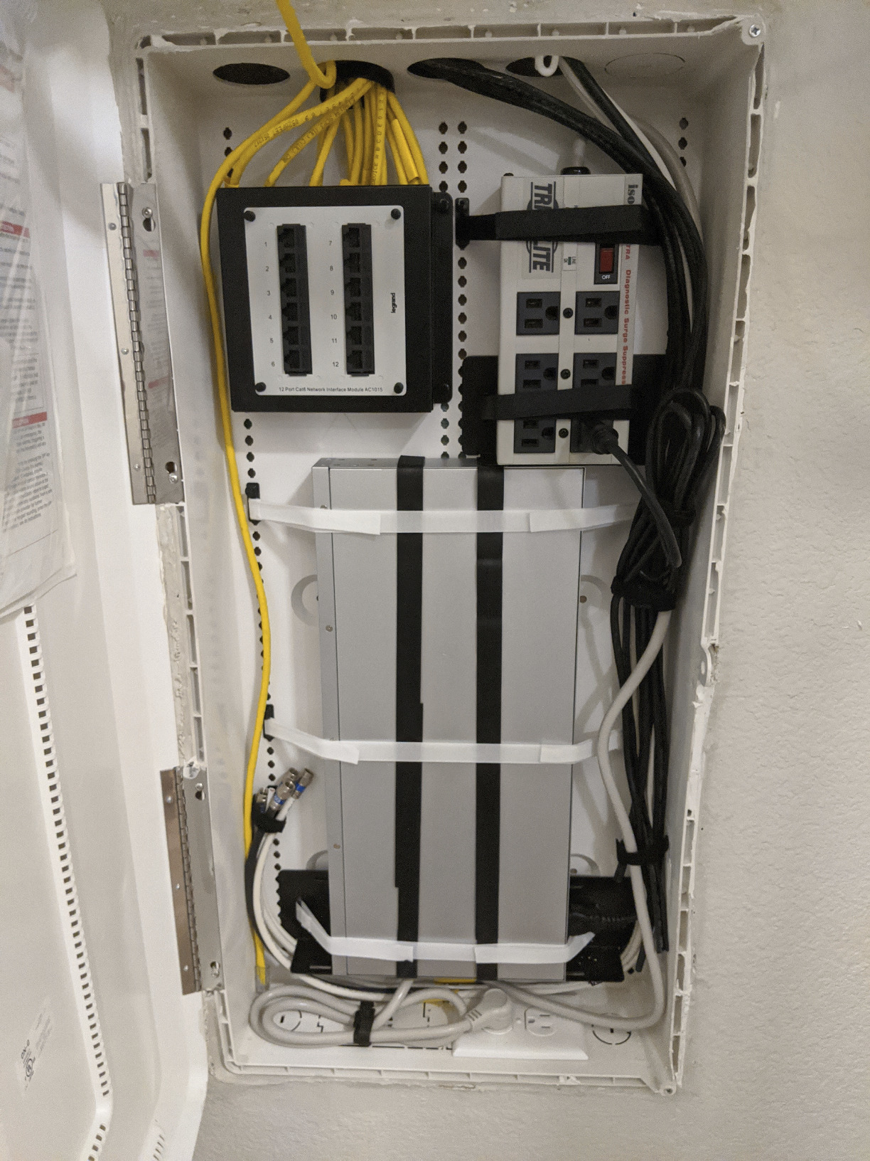 Amazon.com: Legrand - OnQ Network Interface Module for Wireless Modem ...