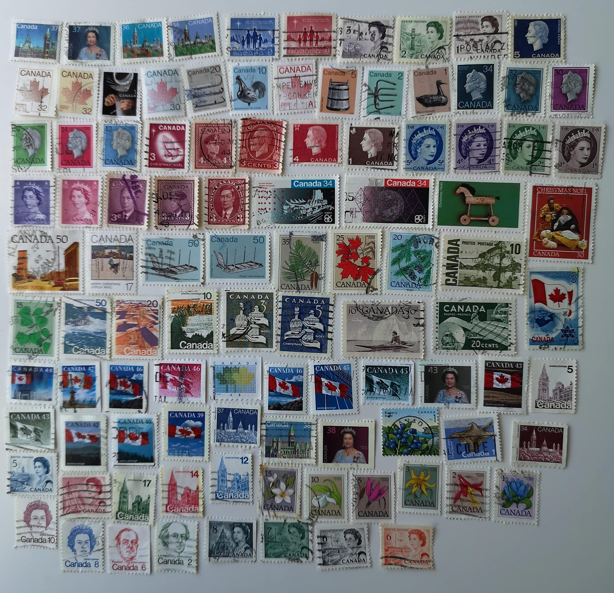 100 Different Canada Postage Stamps Collection (Stamps for Collectors ...