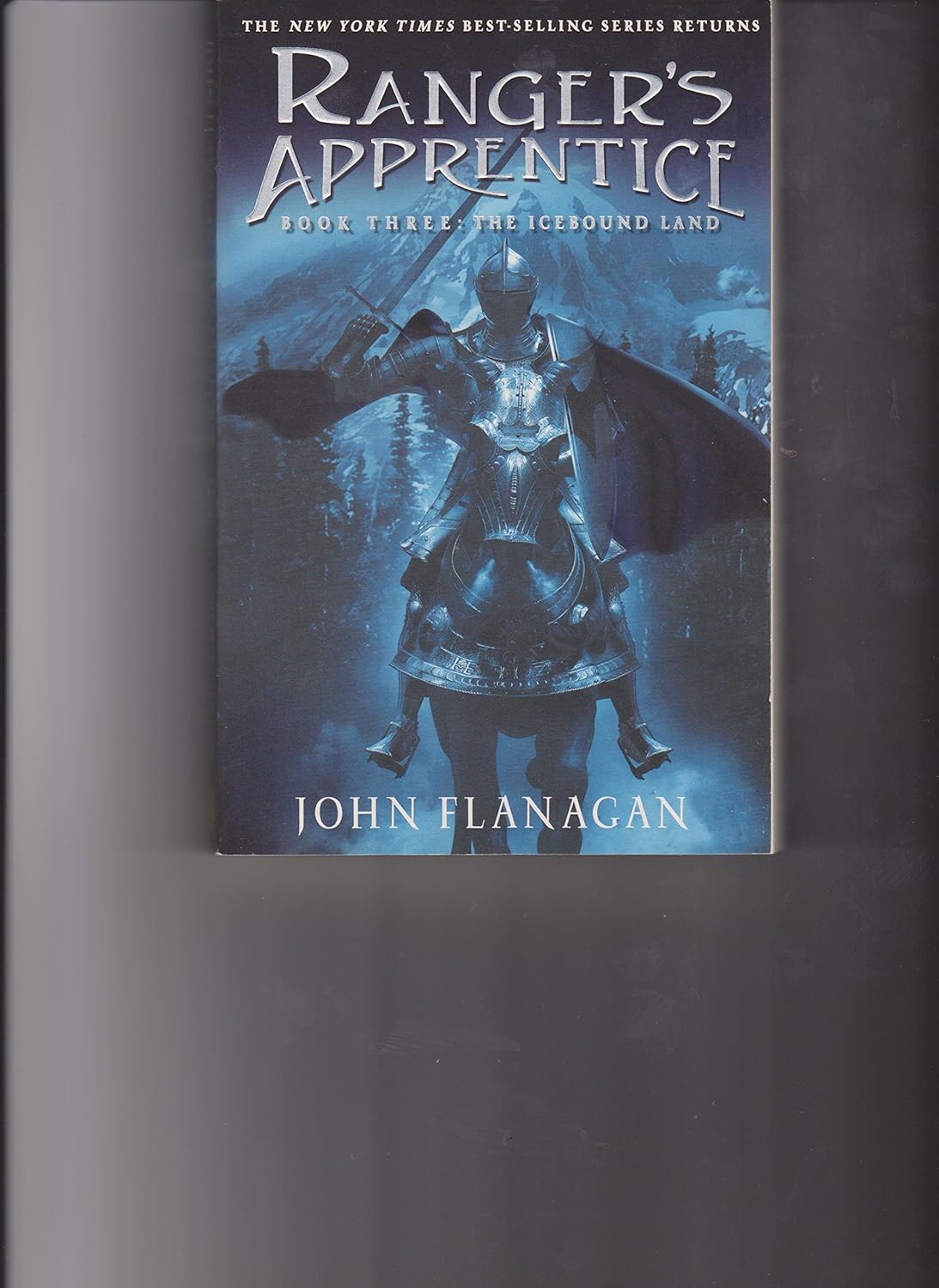 Ranger's Apprentice the Icebound Land Book 3: John Flanagan ...
