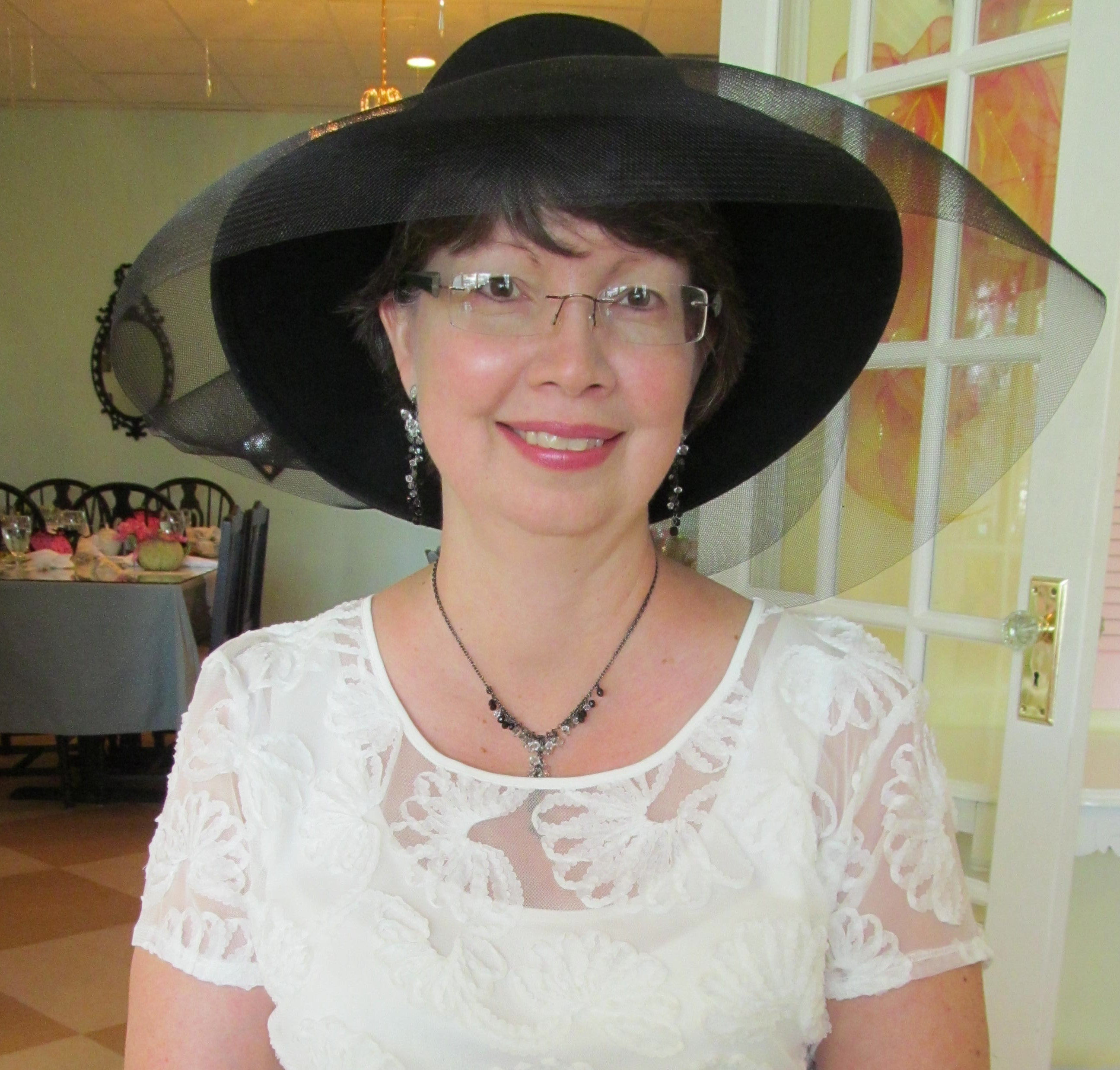 Amazon.com: Phyllis Brown: books, biography, latest update