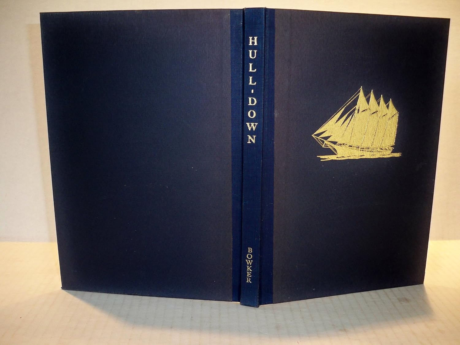 Hull-Down: BOWKER, Francis E.: Amazon.com: Books