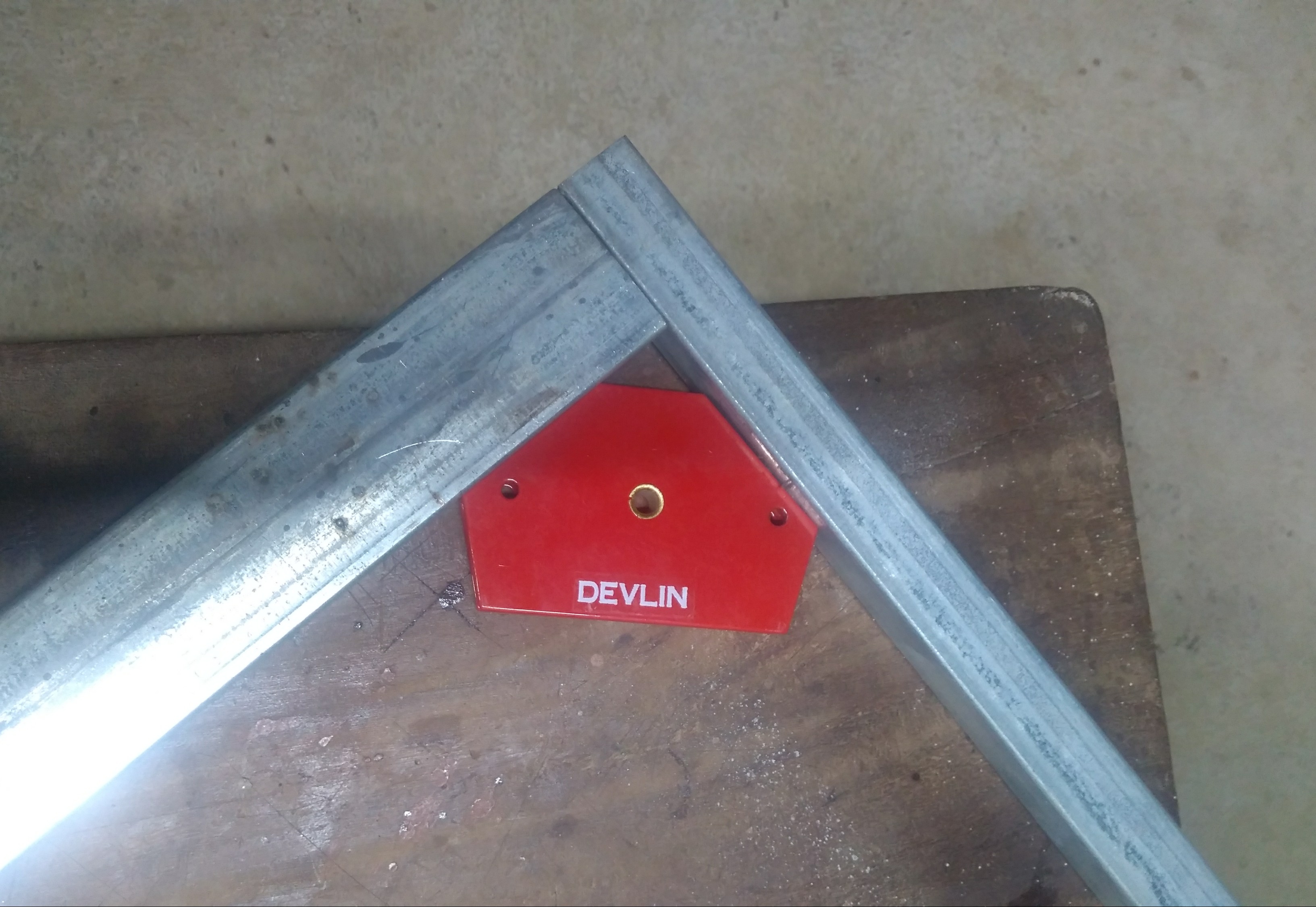 KRAVETTO MULTIANGLE MAGNETIC CLAMP | SIZE: 100x65 mm | POWDER COATED ...