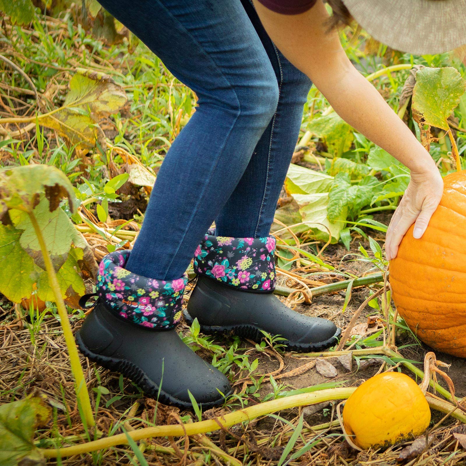 Snapklik.com : Womens Rubber Garden Boots Waterproof Insulated Yard ...