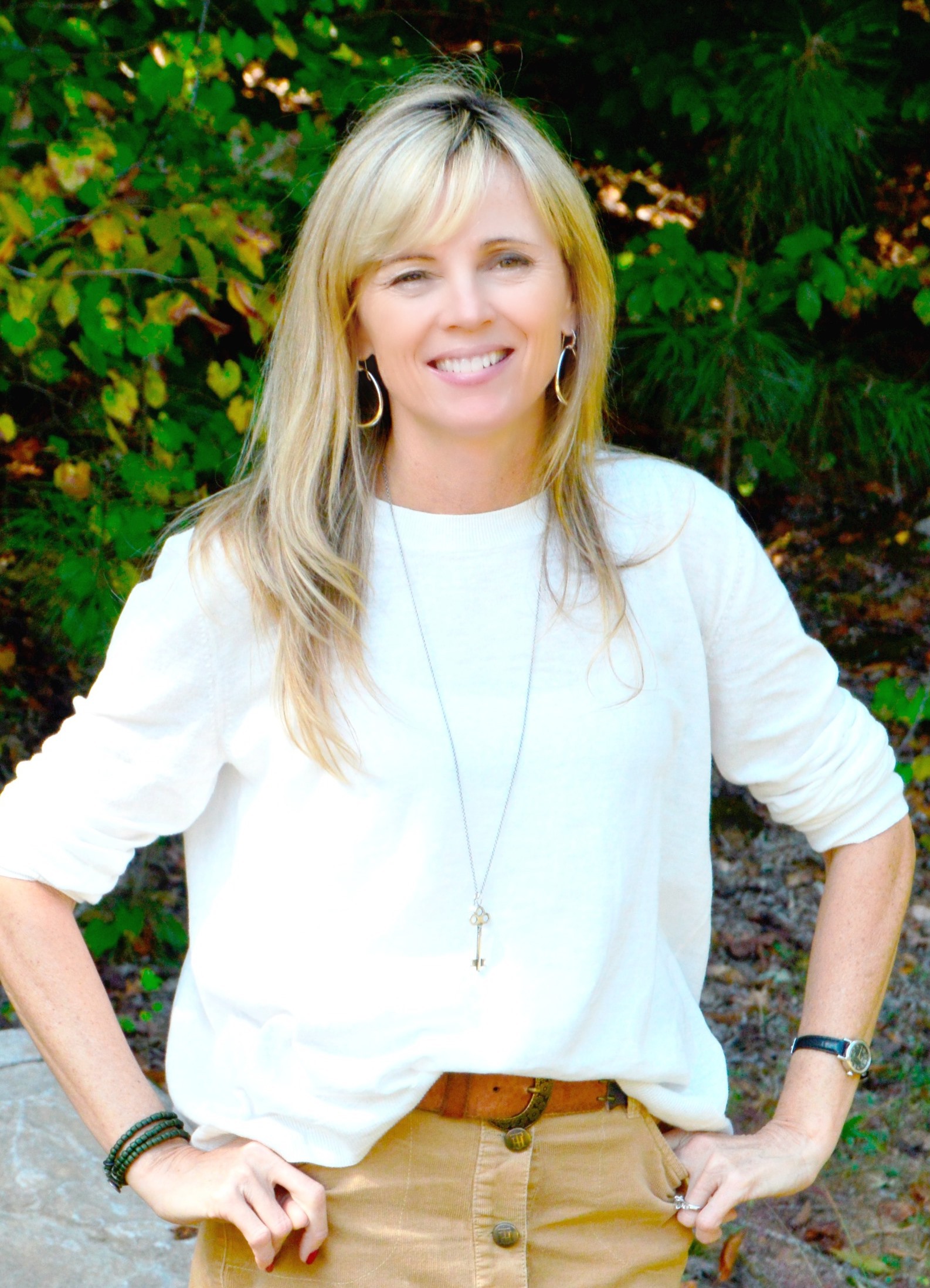 Amazon.com: Allie Smith: books, biography, latest update