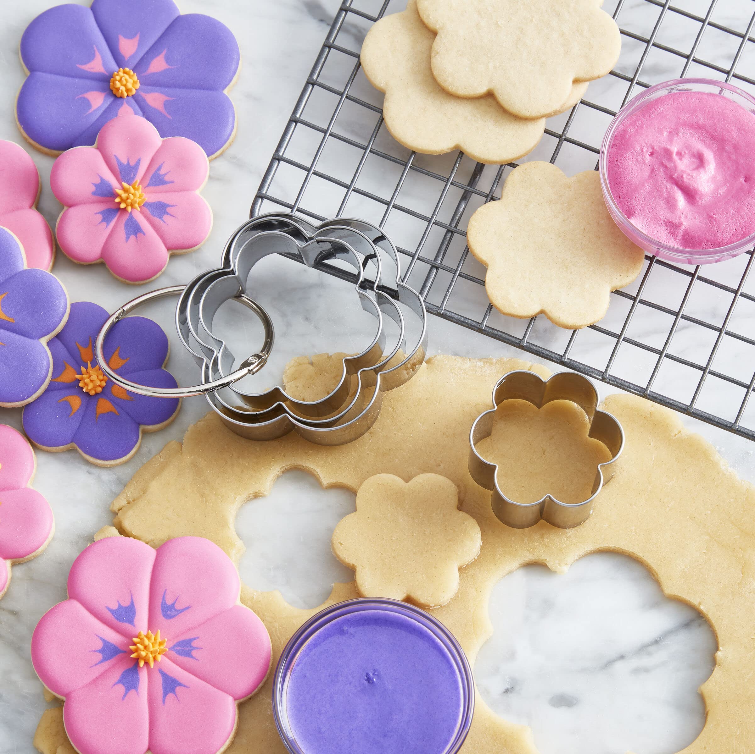 Snapklik.com : Chicago Metallic Stainless Steel Flower Cutters