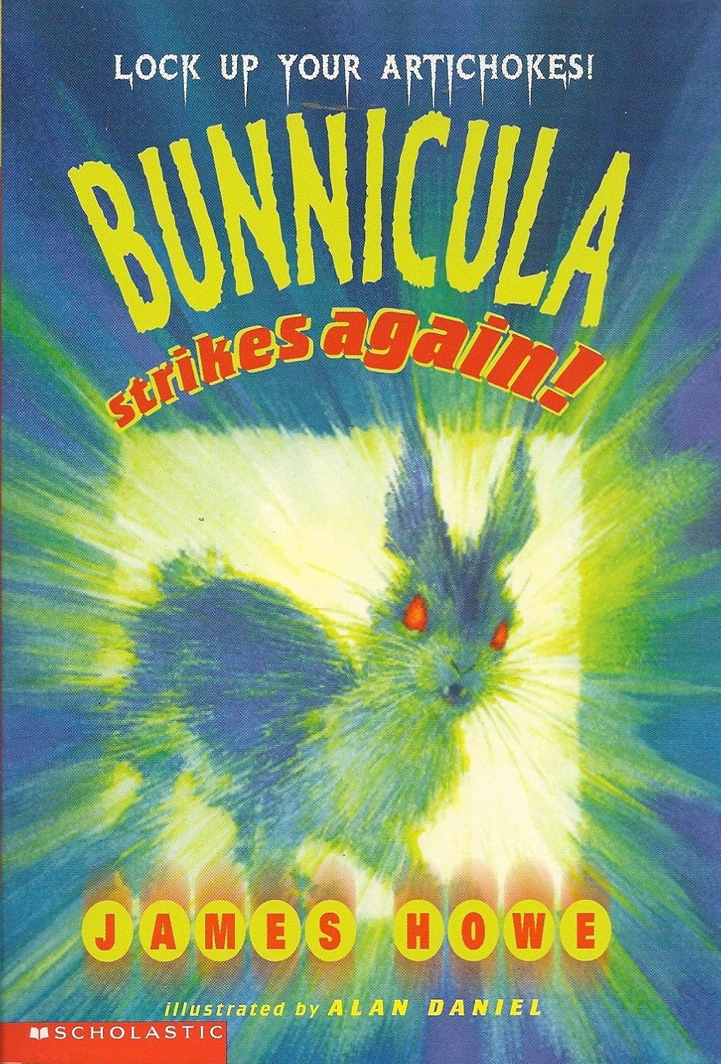 BUNNICULA STRIKES AGAIN! : HOWE, JAMES: Amazon.co.uk: Books