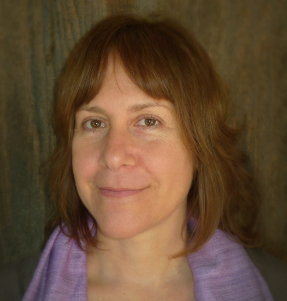 Amazon.com: Lisa Desimini: books, biography, latest update