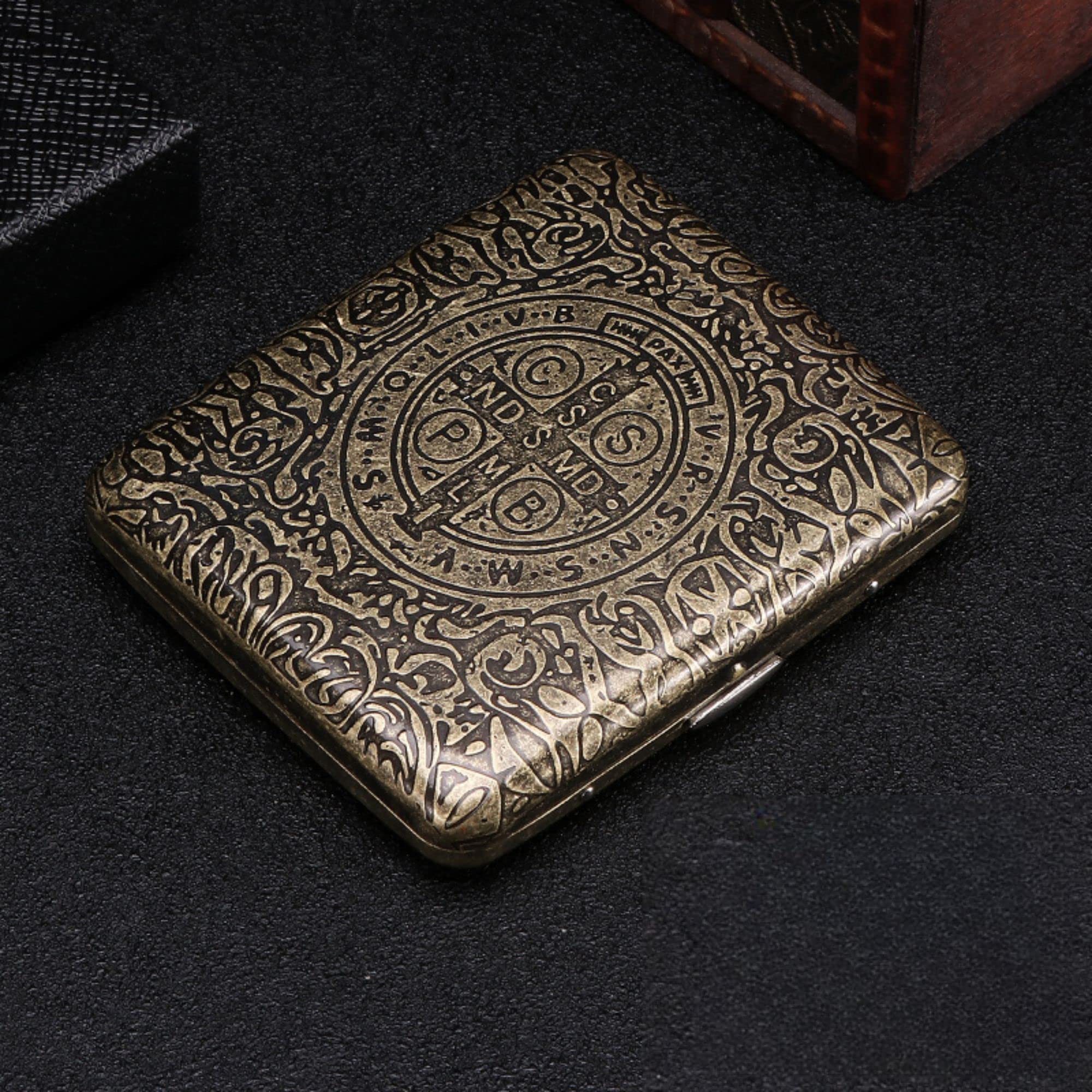 CLA6 Metal Cigarette Case | Smart Internal Divider | Airtight and ...